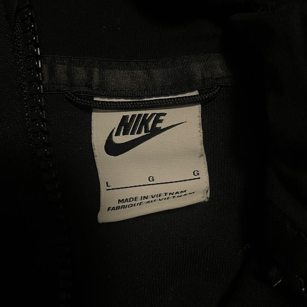 BLACK NIKE TECH FLEECE boys size L Worn a couple of... - Depop