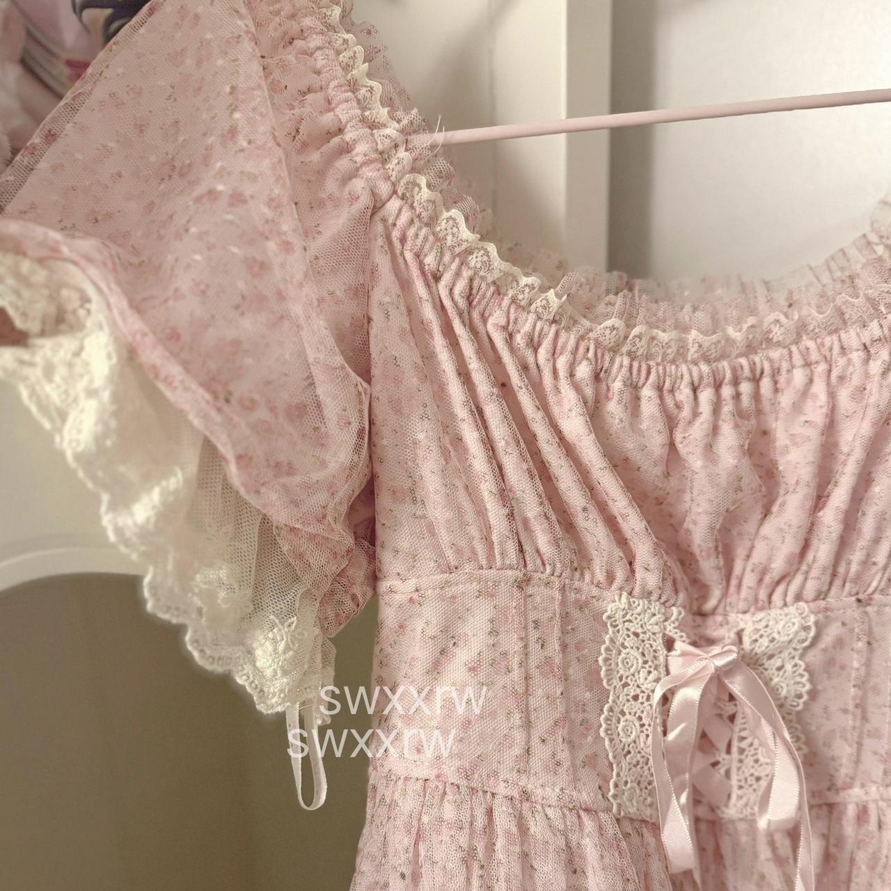 DNB.ᐟ .ᐟ picture for someone liz lisa pink floral... | Depop