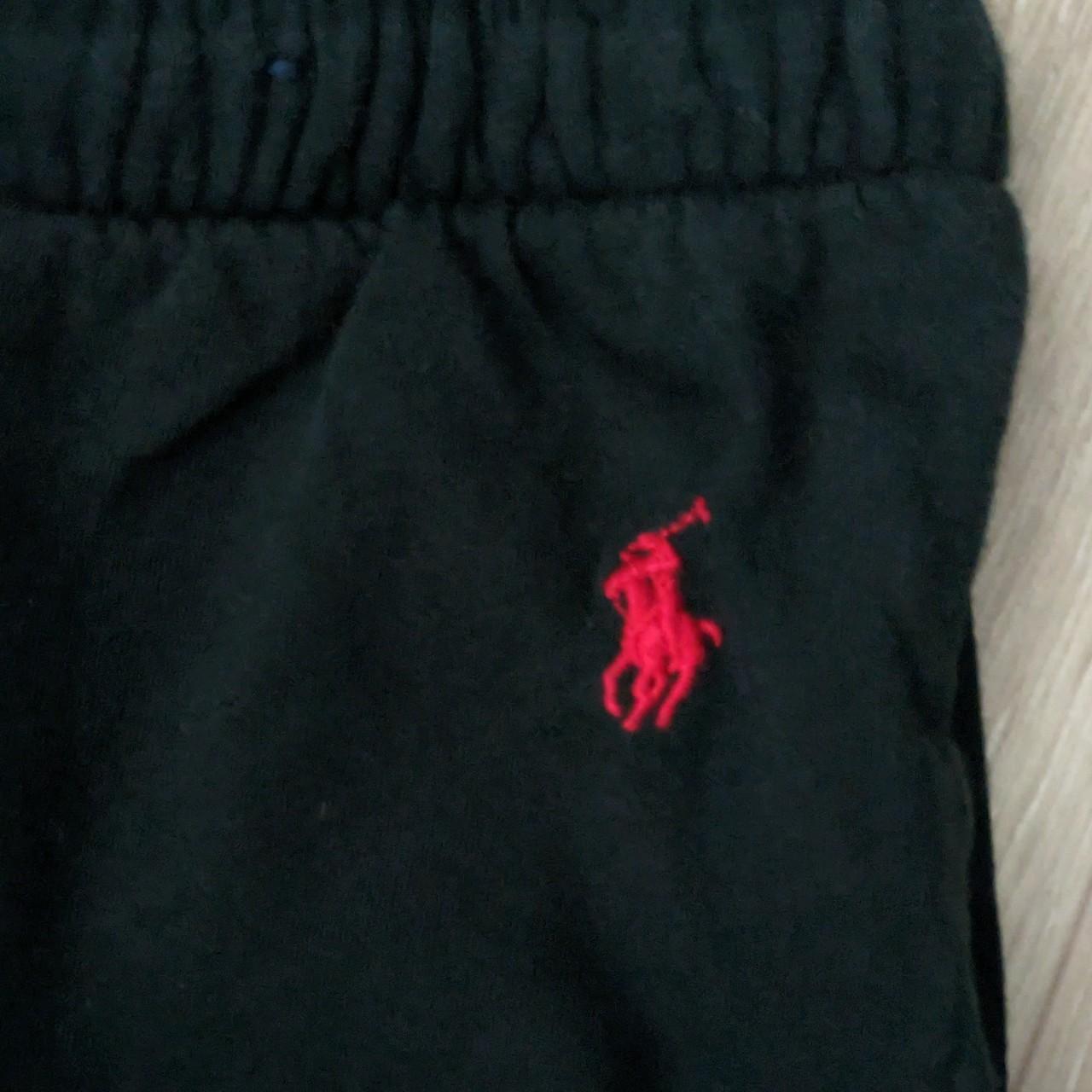 Jogging Ralph Lauren avec logo brodé rouge 🫀 Valeur... - Depop