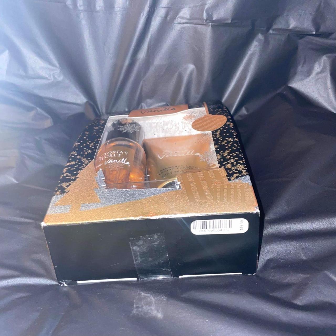 🖤 Victoria’s Secret Bane Vanilla fragrance mist and... - Depop
