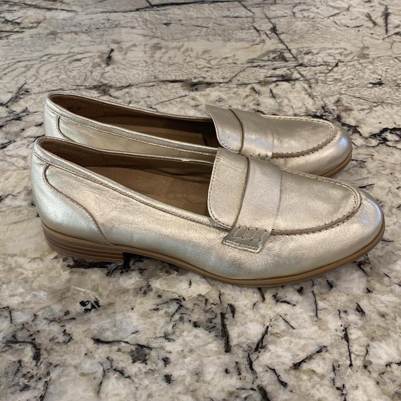 Gold Naturalizer Loafer- Women’s size 8W In good... - Depop