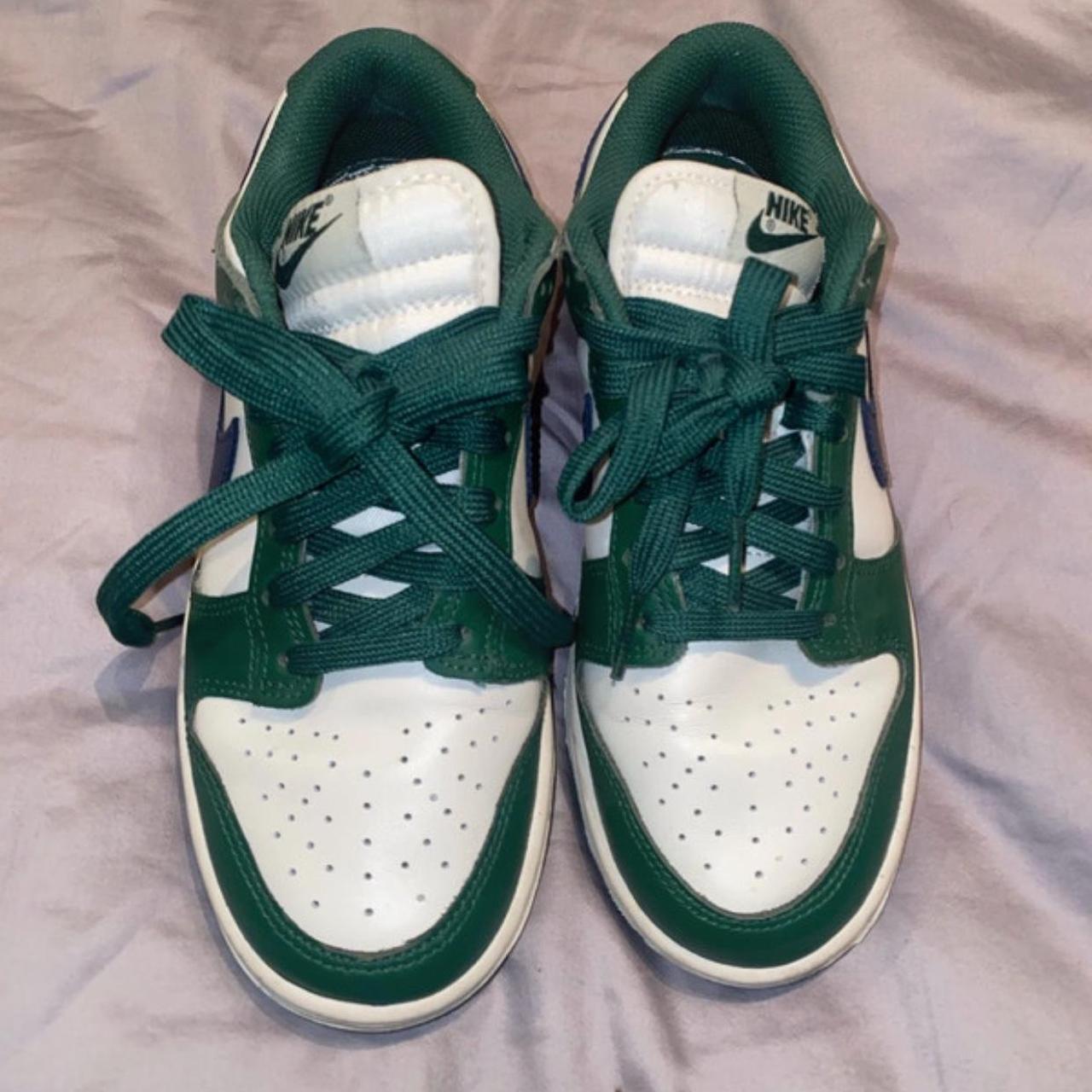 Nike dunk forest green Size 3 Only worn twice in... | Depop