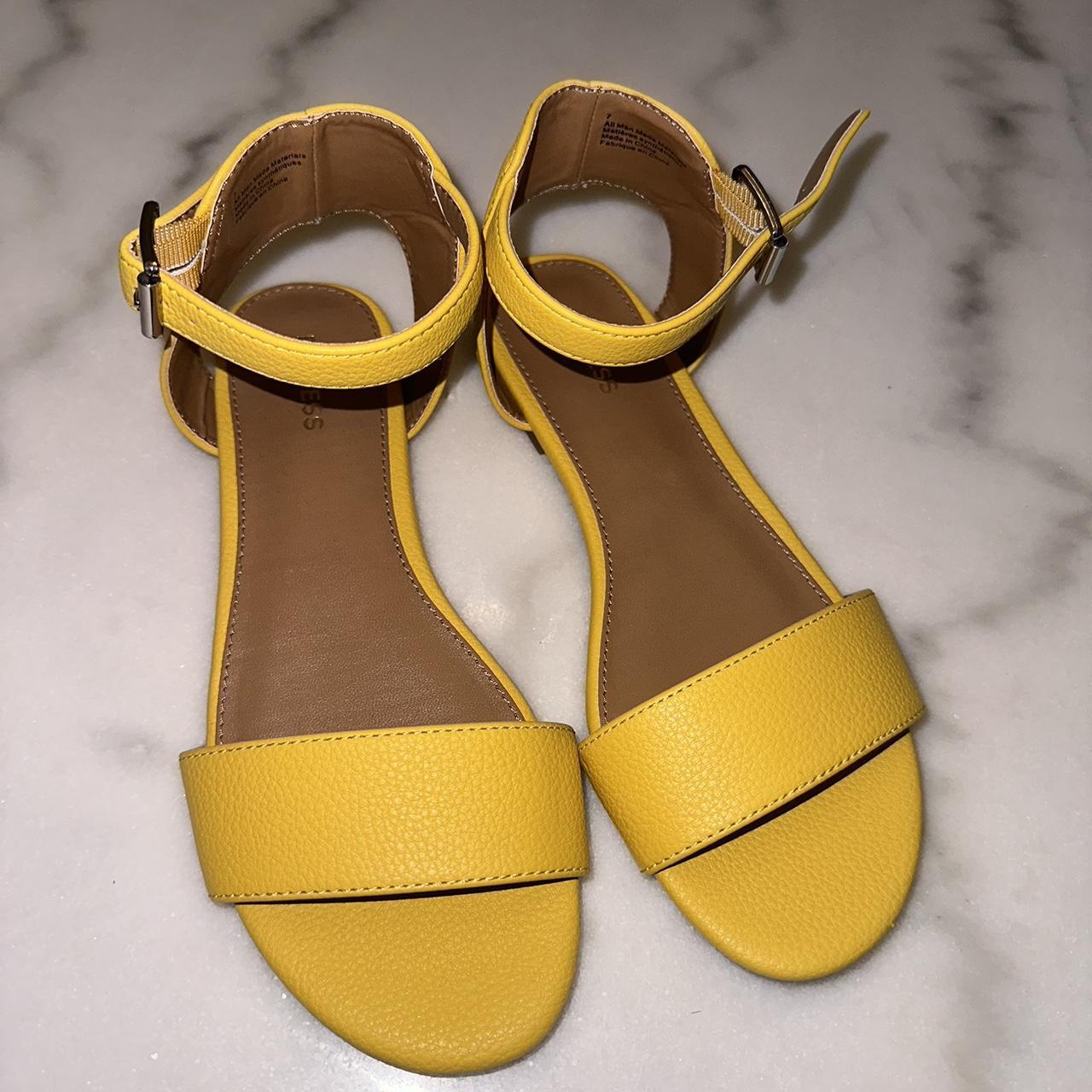 💛🌻🐝🤩 Yellow Sandal 💝 #sandals #yellowsandals... | Depop