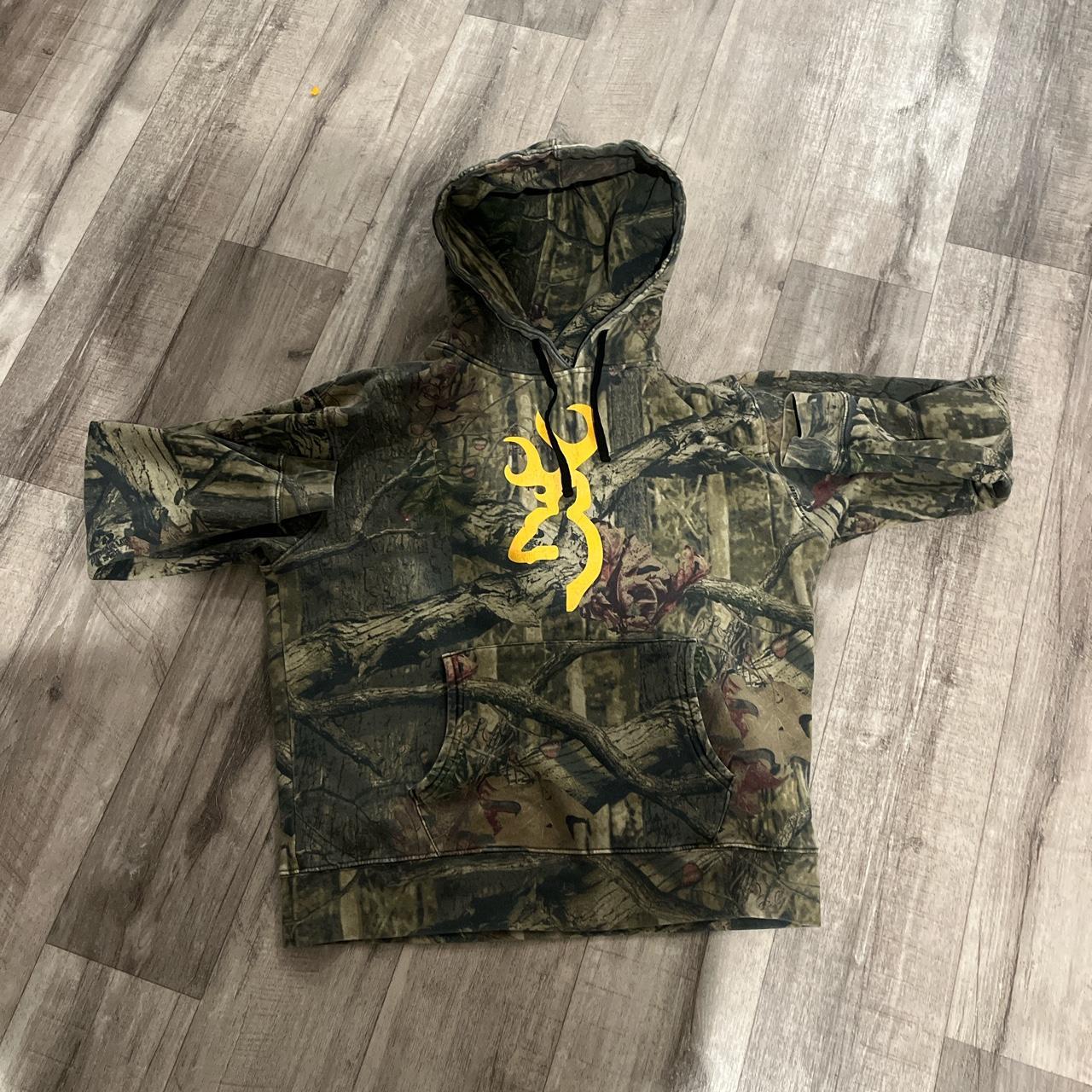Real tree camo hoodie Size L No flaws small hole... - Depop