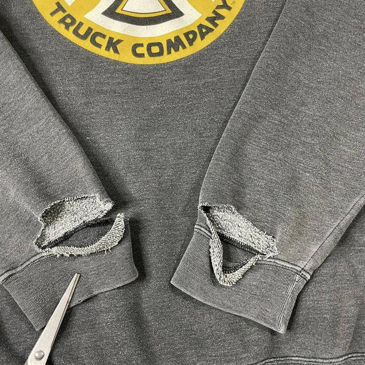 Vintage 2000s Independent Skate Brand Spell Out Y2K... - Depop