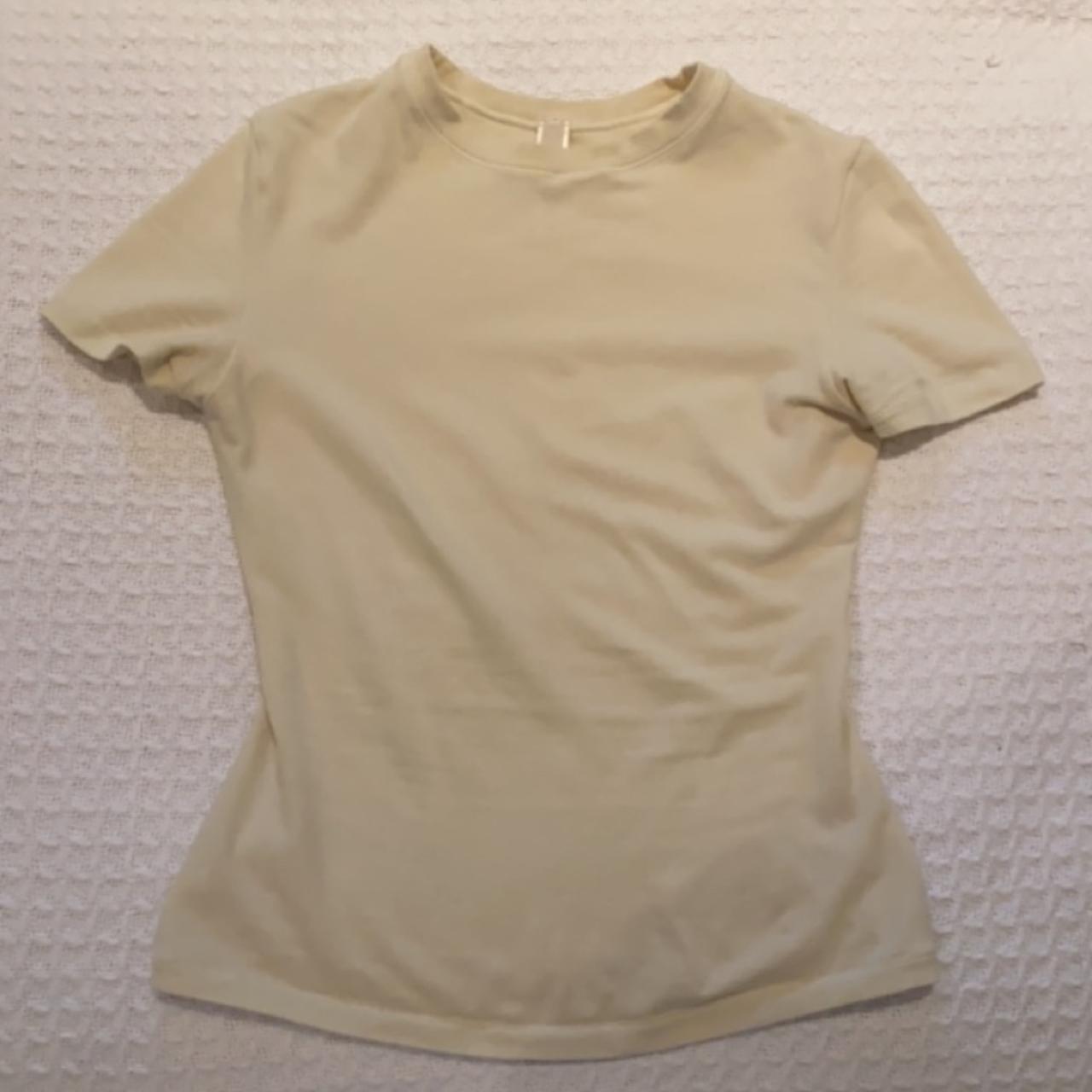 Skims tee in bone broth colourway Size xs barely worn - Depop