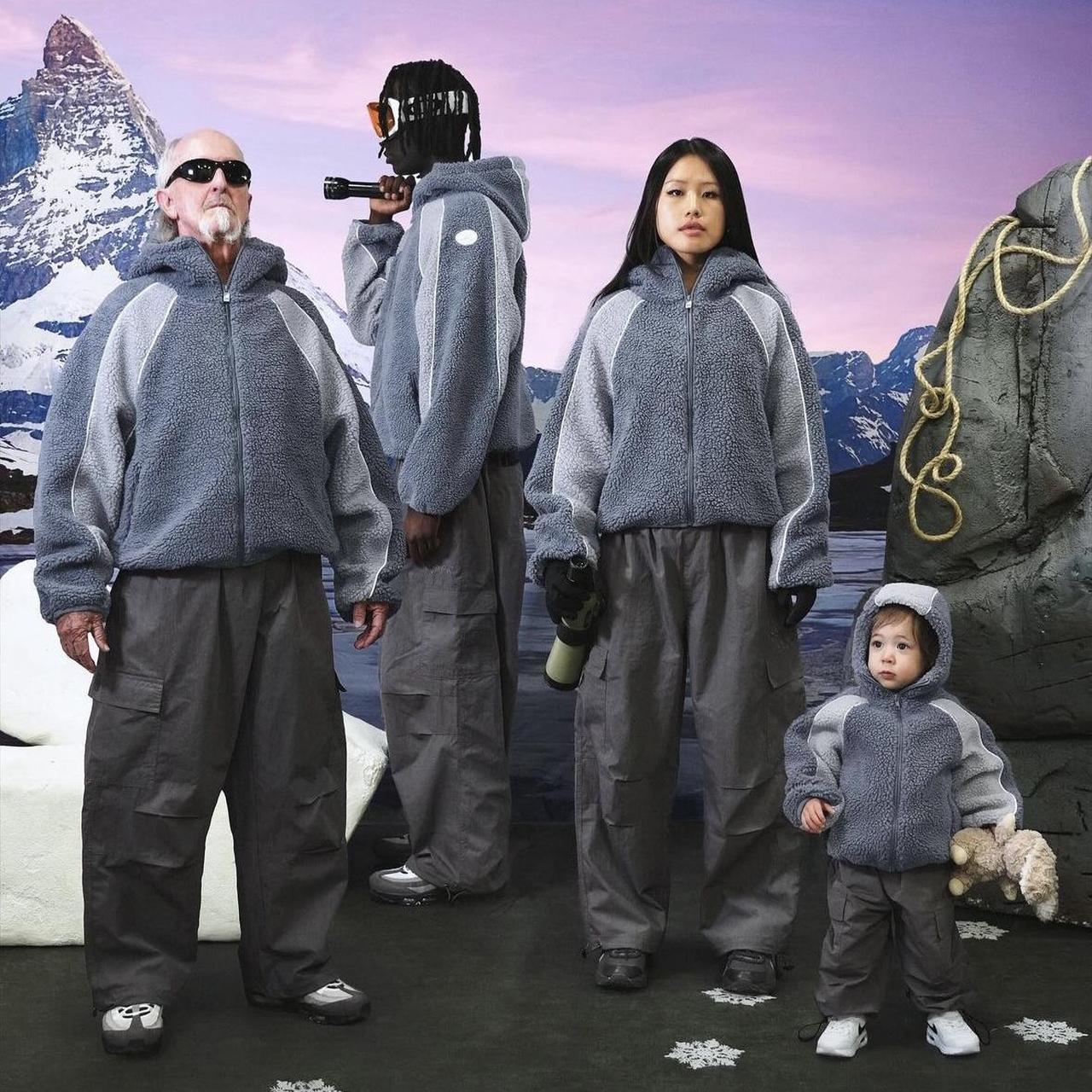 Mertra Mertra yeti fleece grey Size medium Worn once - Depop