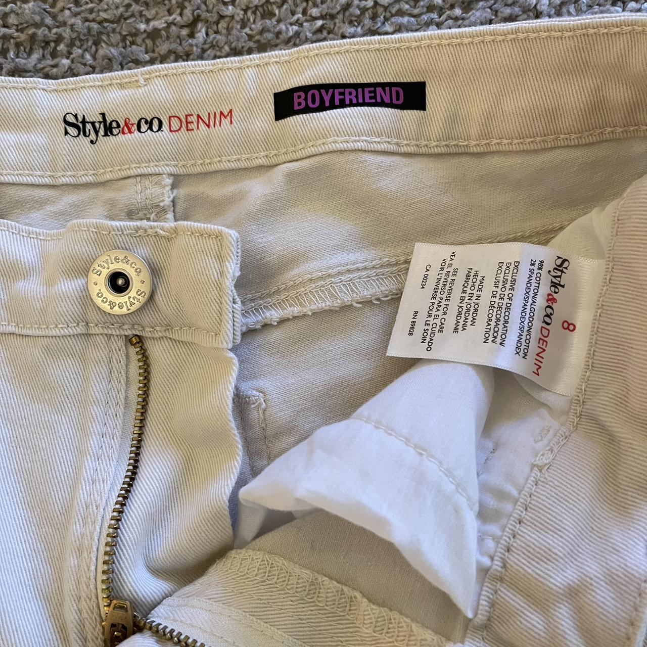 Embroidered cream colored jeans Style & Co Size 8... - Depop