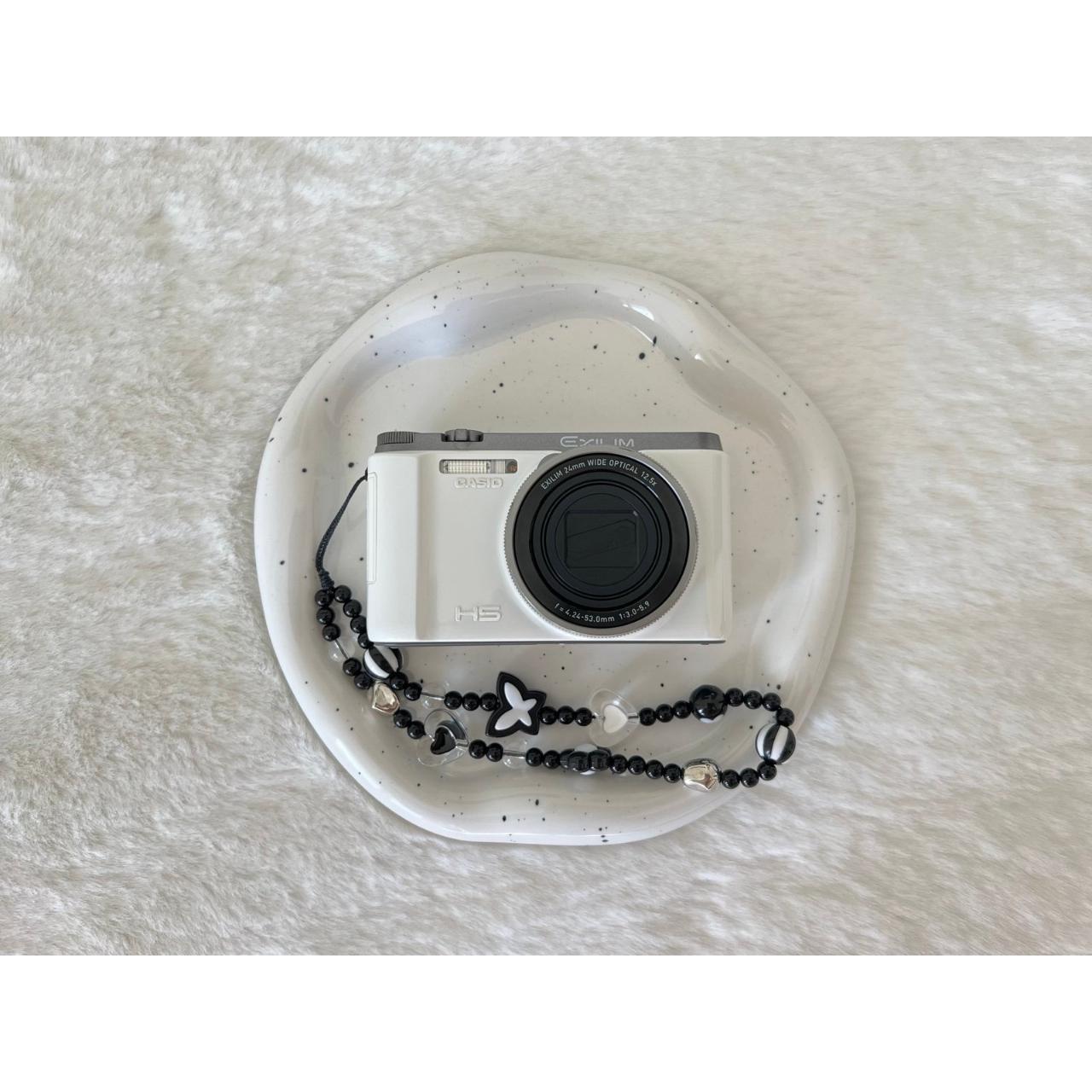 Casio ZR1100 flip screen digital camera Tested and... - Depop