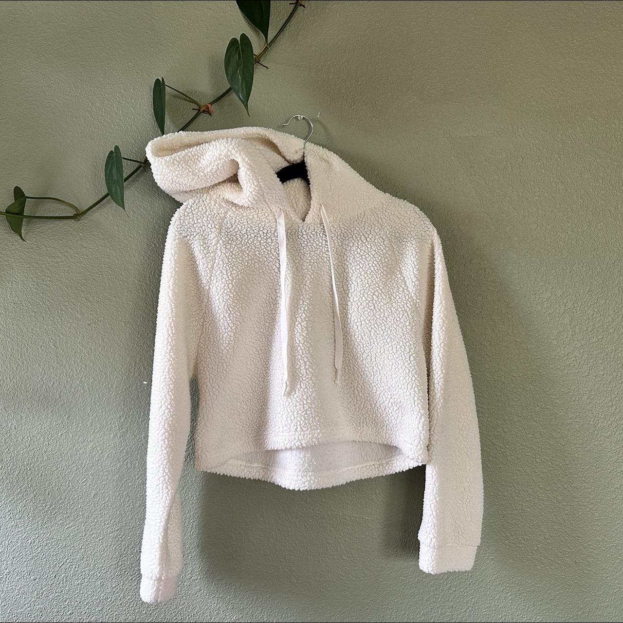 american eagle white cropped sherpa hoodie - size:... - Depop