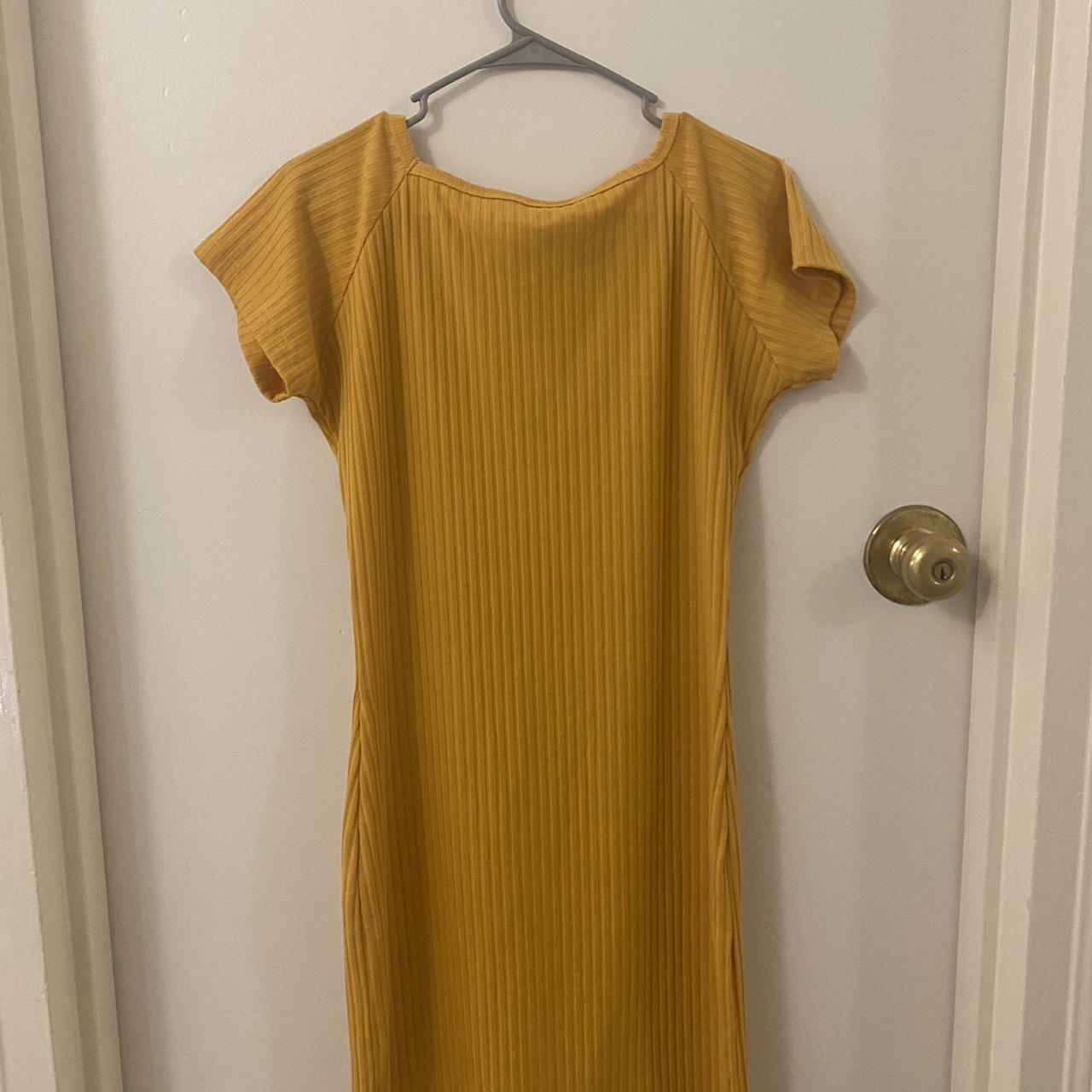 Mustard yellow fitted dress w/ buttons - Depop