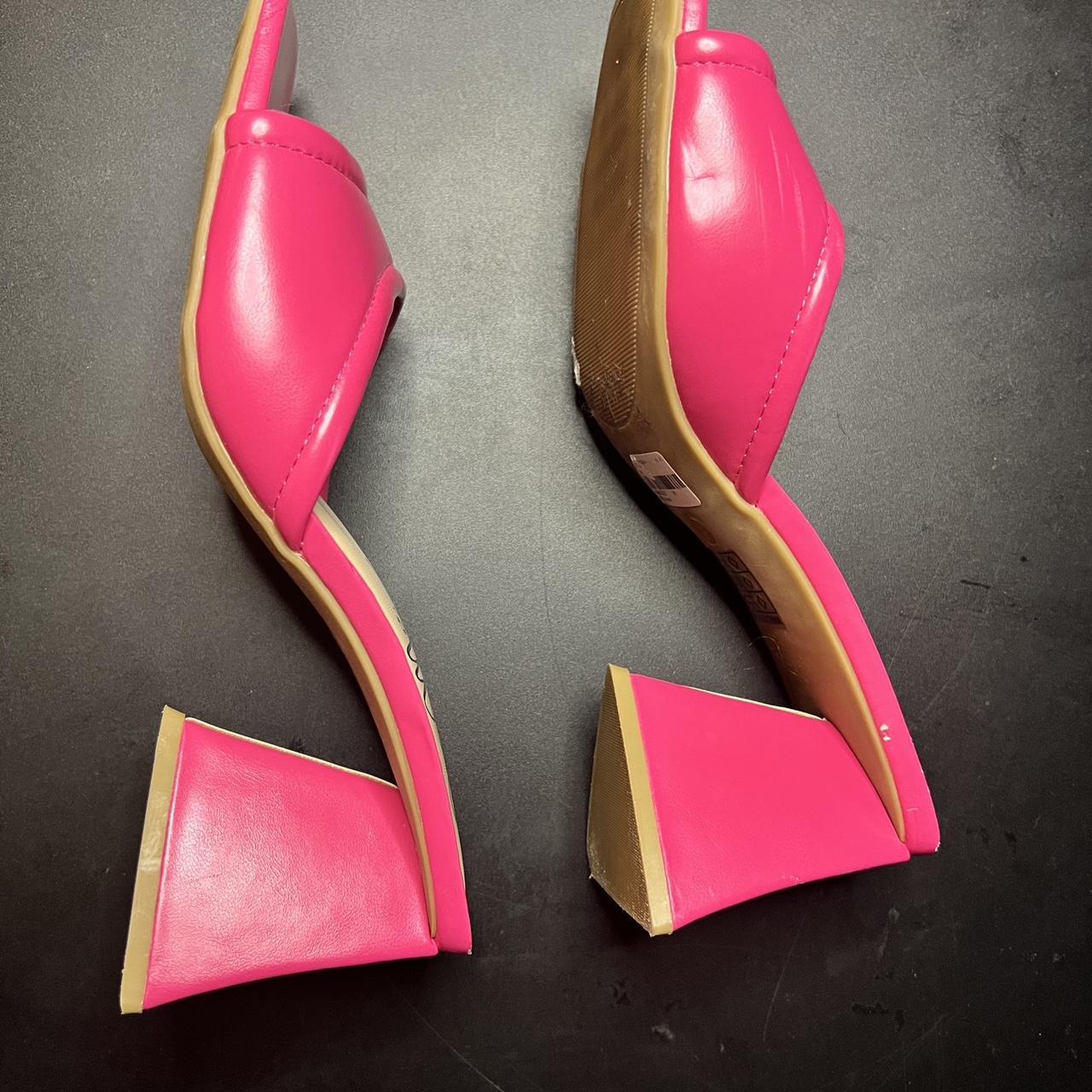 Hot pink 3 inch block heel peep toe sandals #glamour - Depop