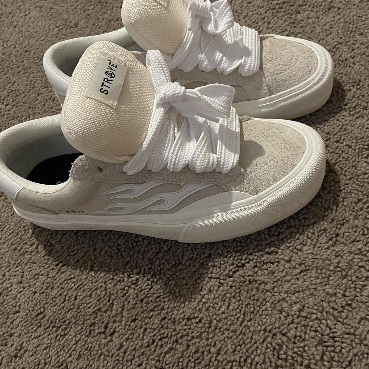 90’s white US 10.5 men’s puffy flame shoes brand new... - Depop