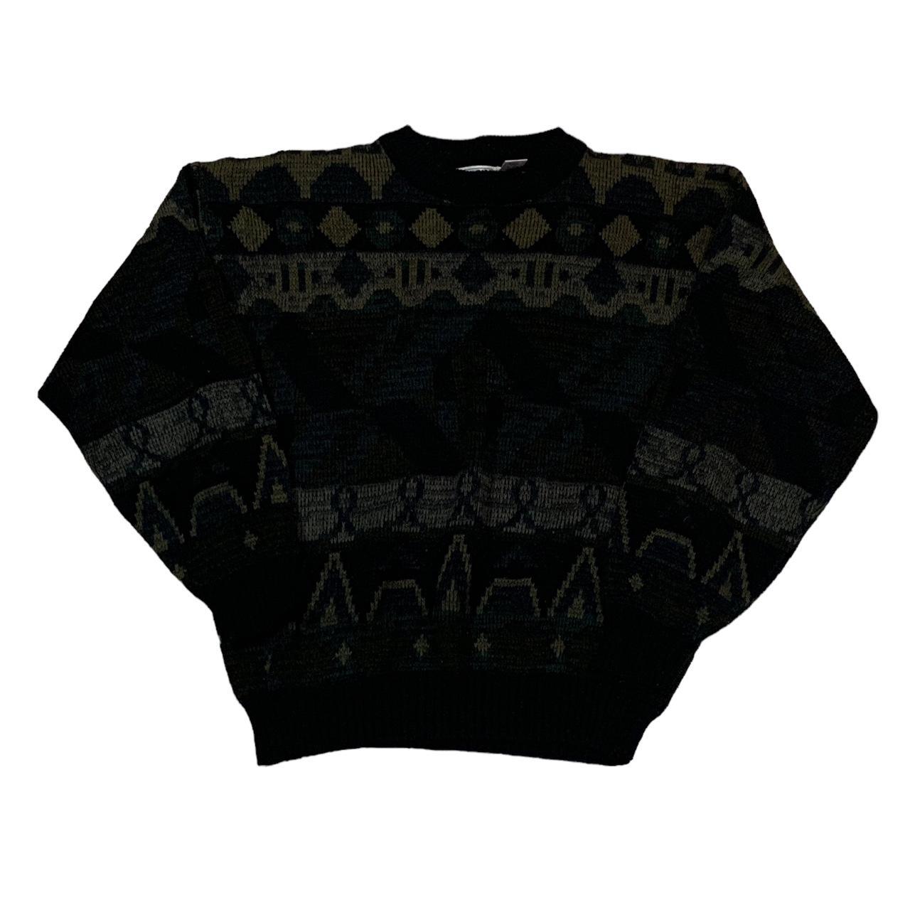 Vintage men’s knit sweater! Size large! Hard to tell... - Depop