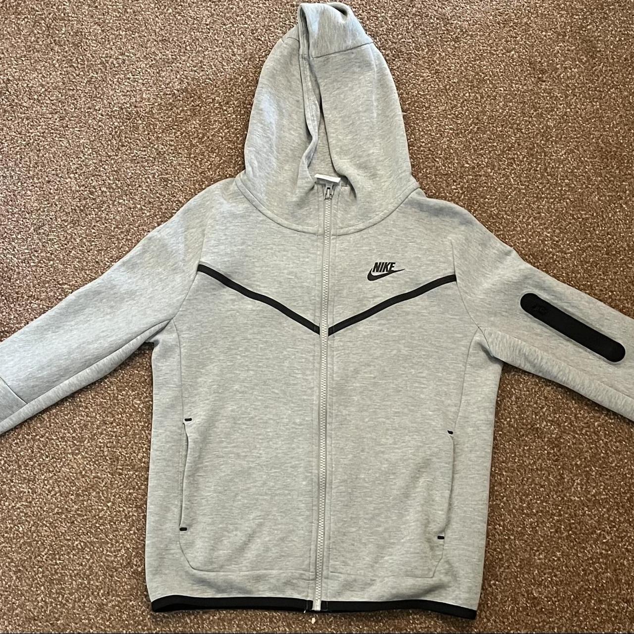 Grey Nike tech fleece Worn couple of times Kids... - Depop