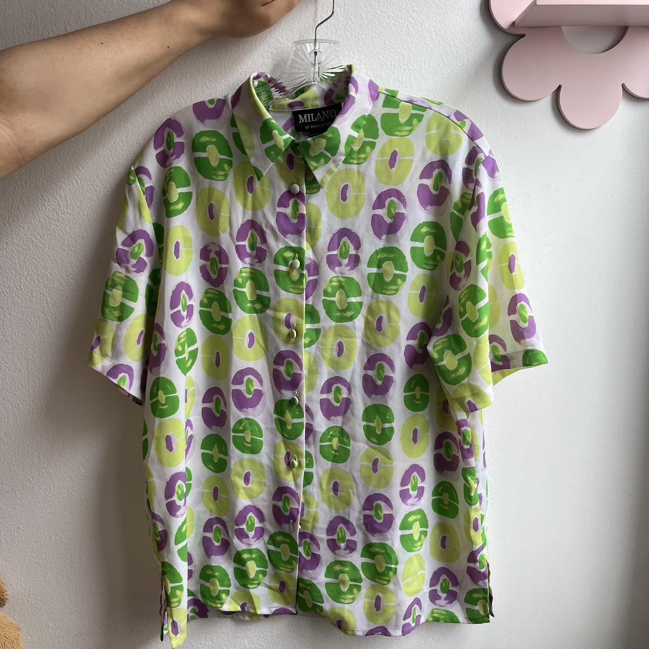 Light fun button up - Depop