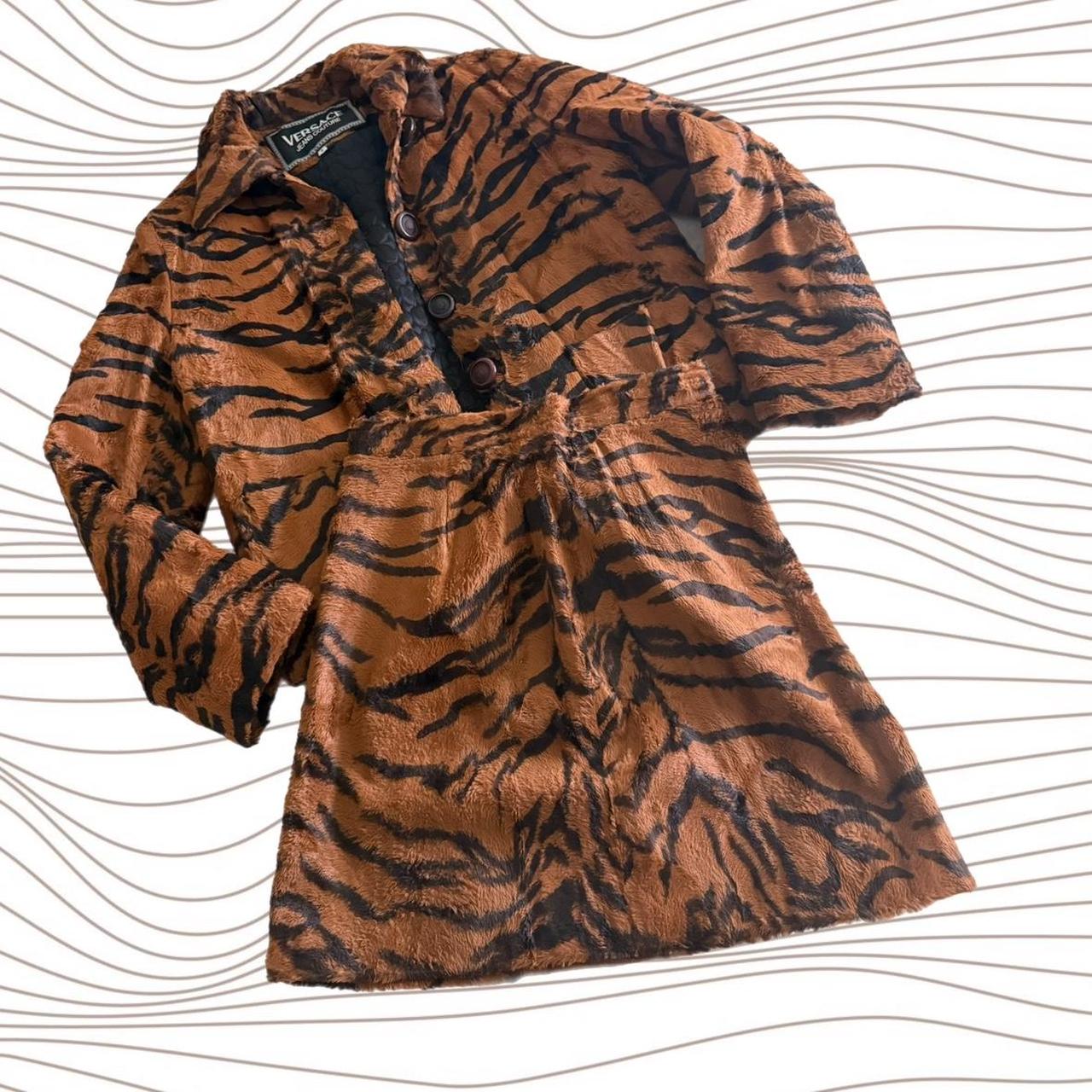 Rare Early 2000s Y2K Runway Fran Fine Versace Tiger... | Depop