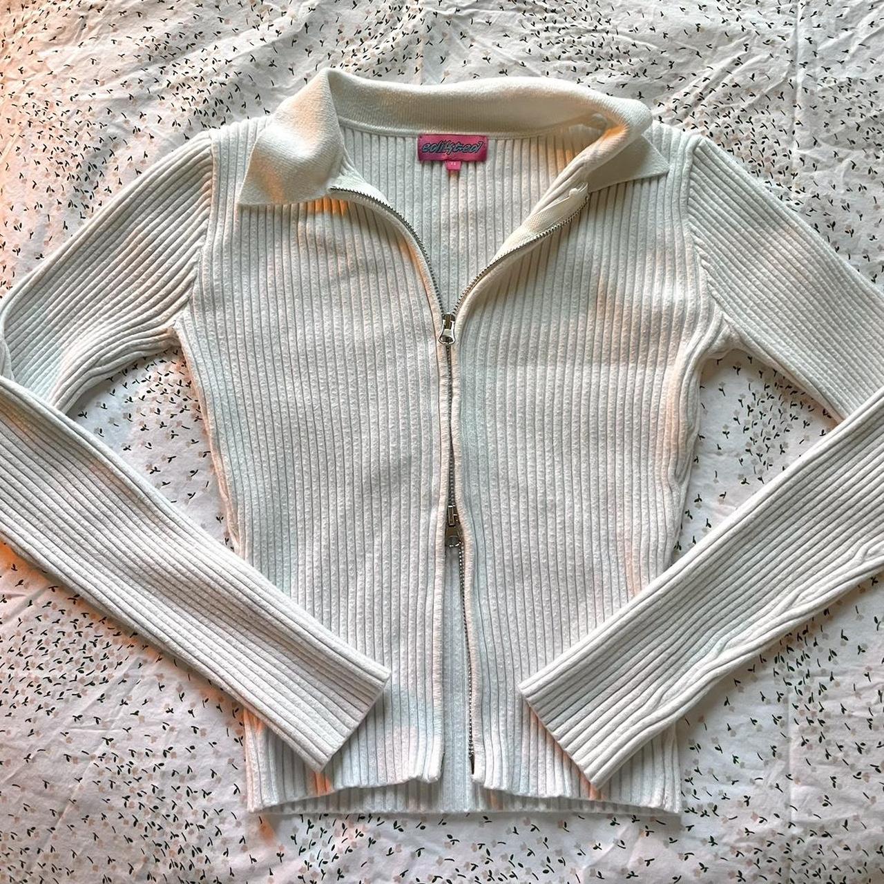 white zip up sweater - Depop