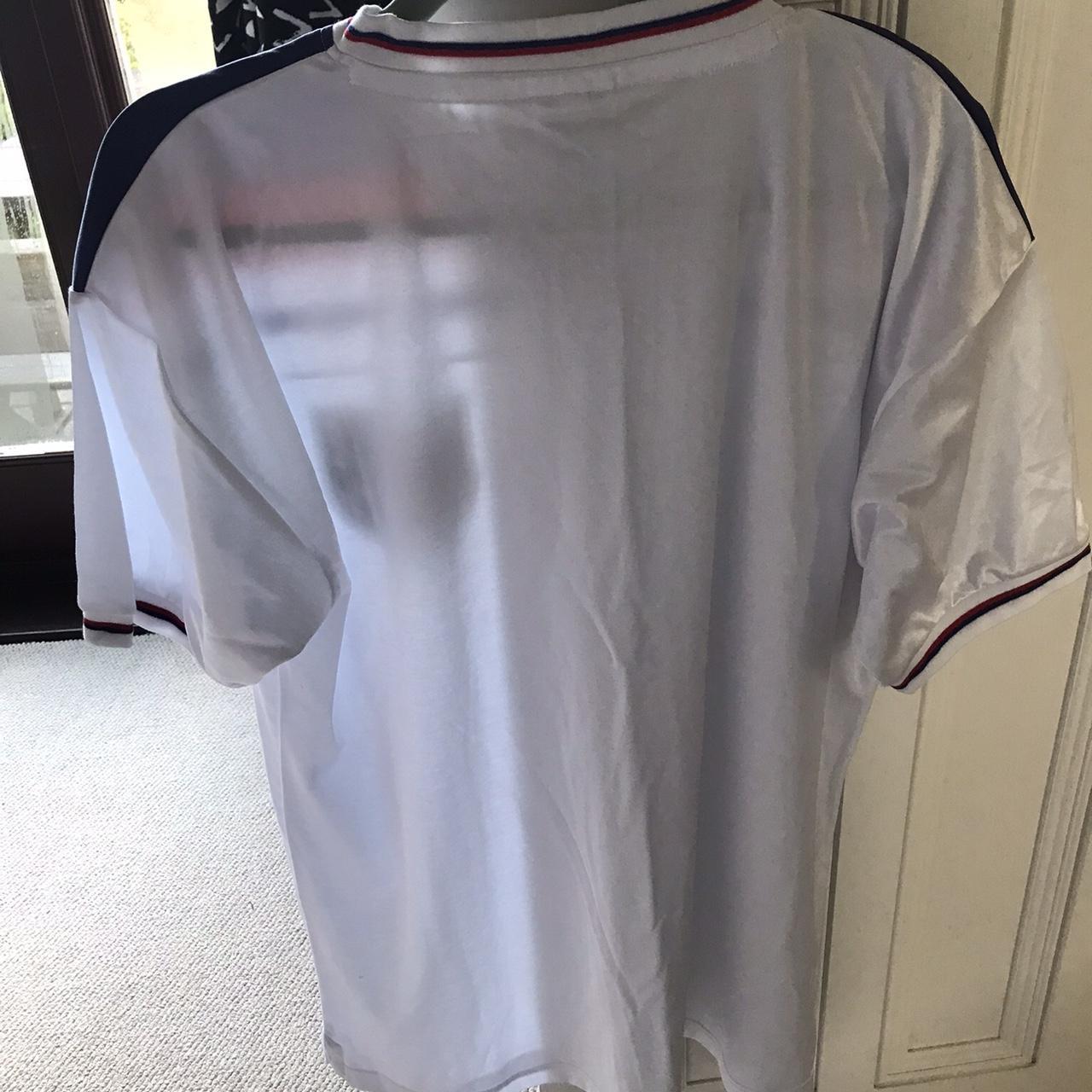 XL England retro football top. Cotton/Polyester - Depop