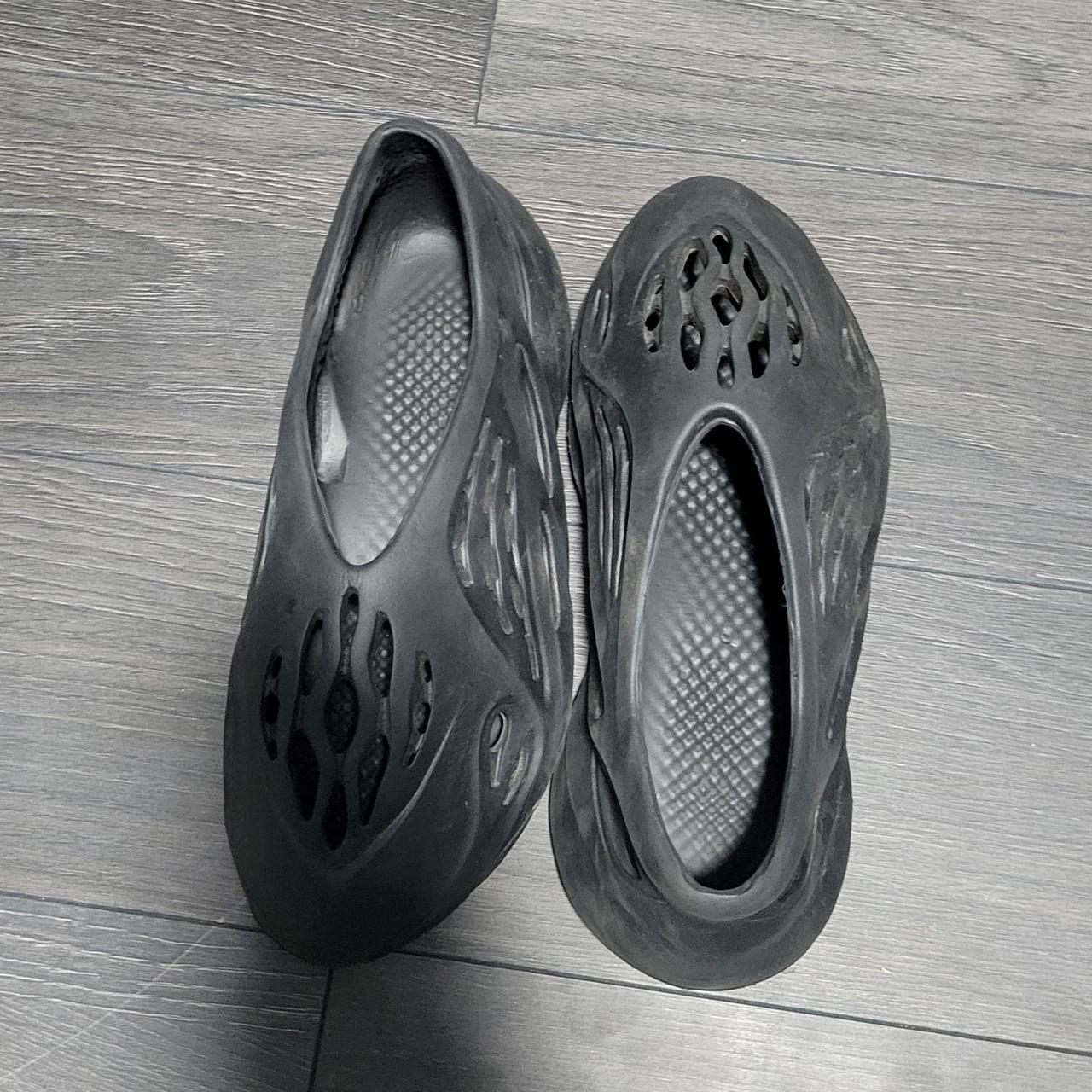Foam runners Onyx Size 8 us / size 7.5 uk Will take... | Depop