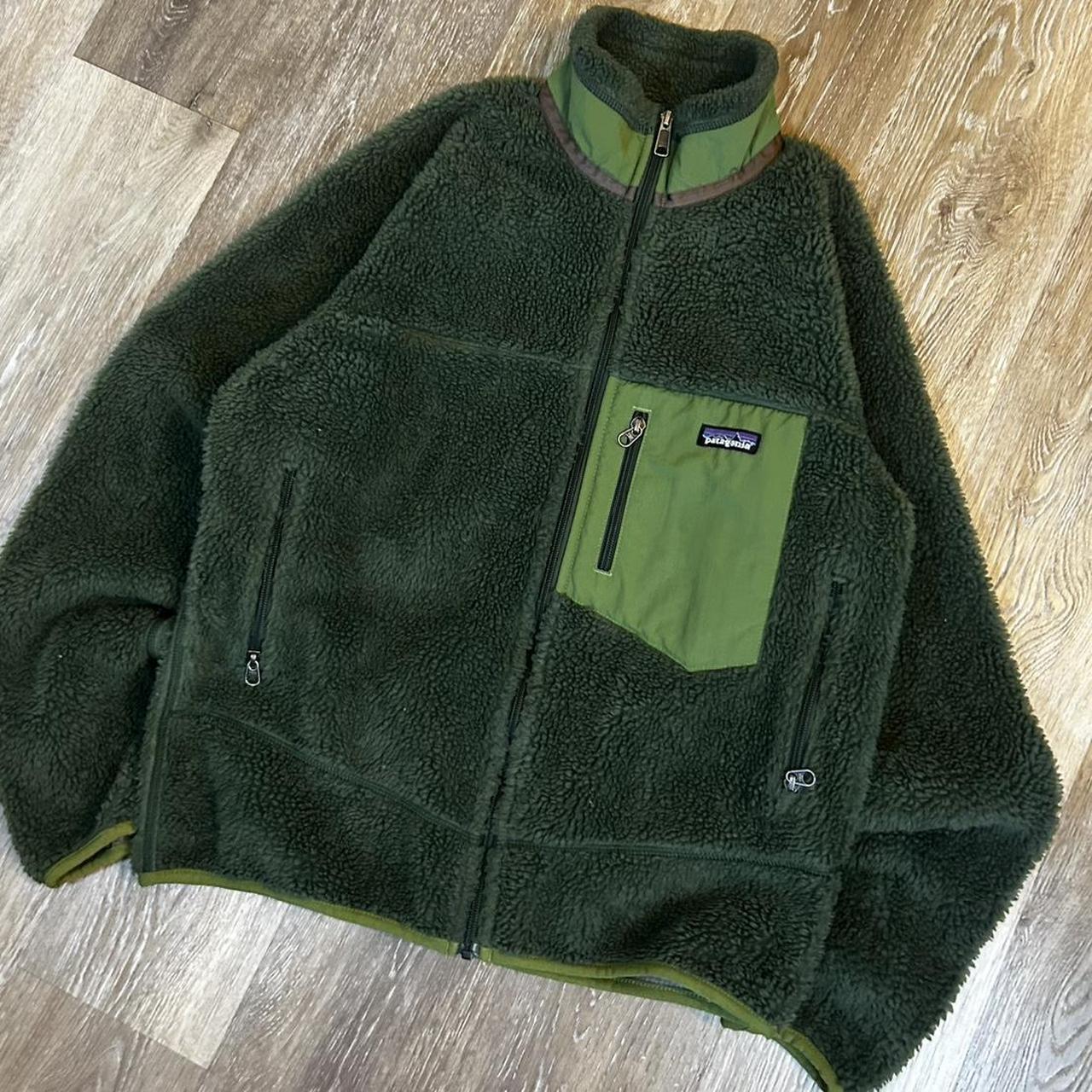 Beautiful vintage grinch green color retro X deep... | Depop