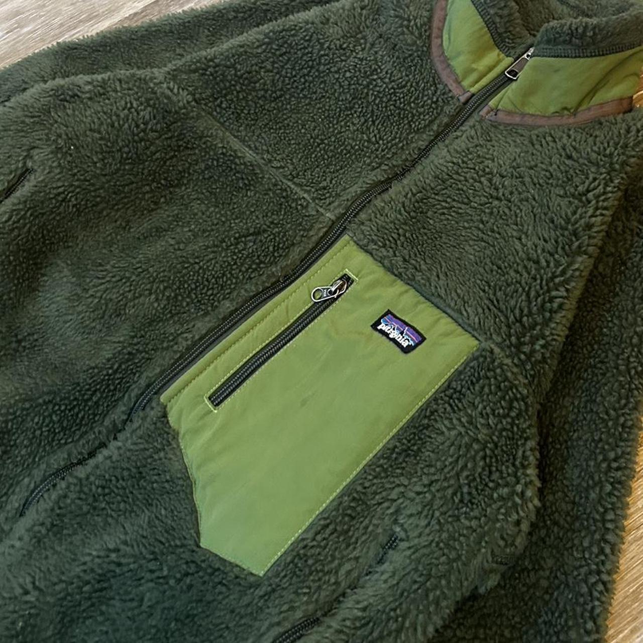 Beautiful vintage grinch green color retro X deep... | Depop