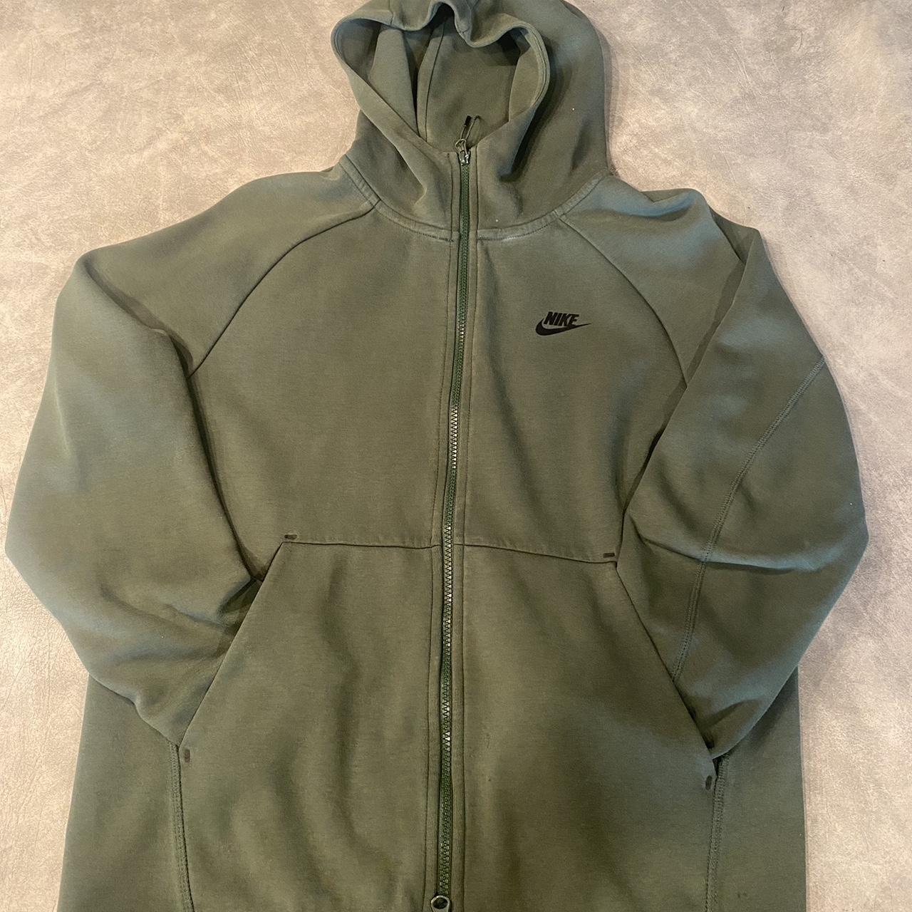 Medium olive green tech fleece - Depop