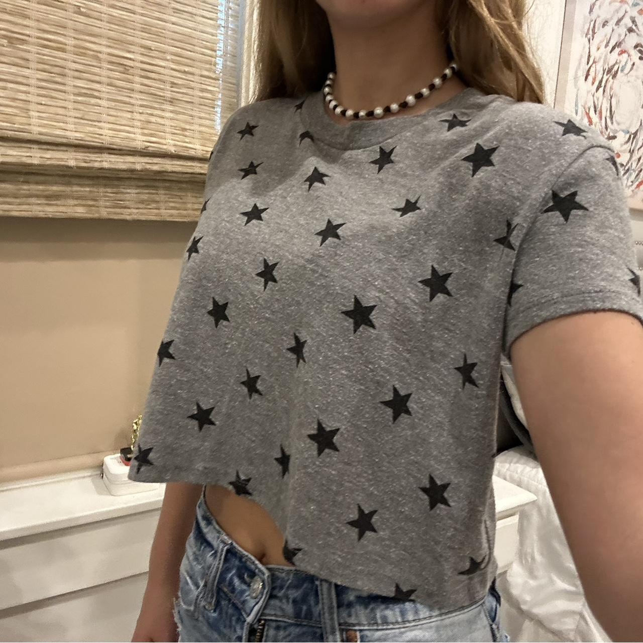 Star crop top - Depop