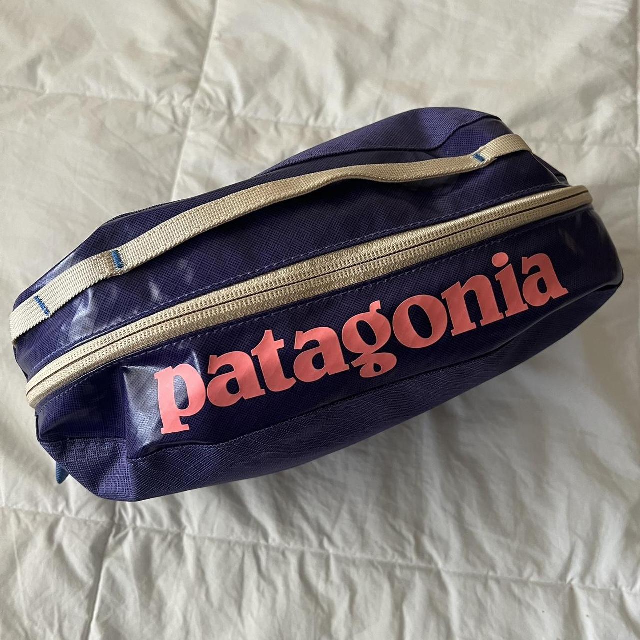 Patagonia’s 6L medium sized packing cube. gently... - Depop