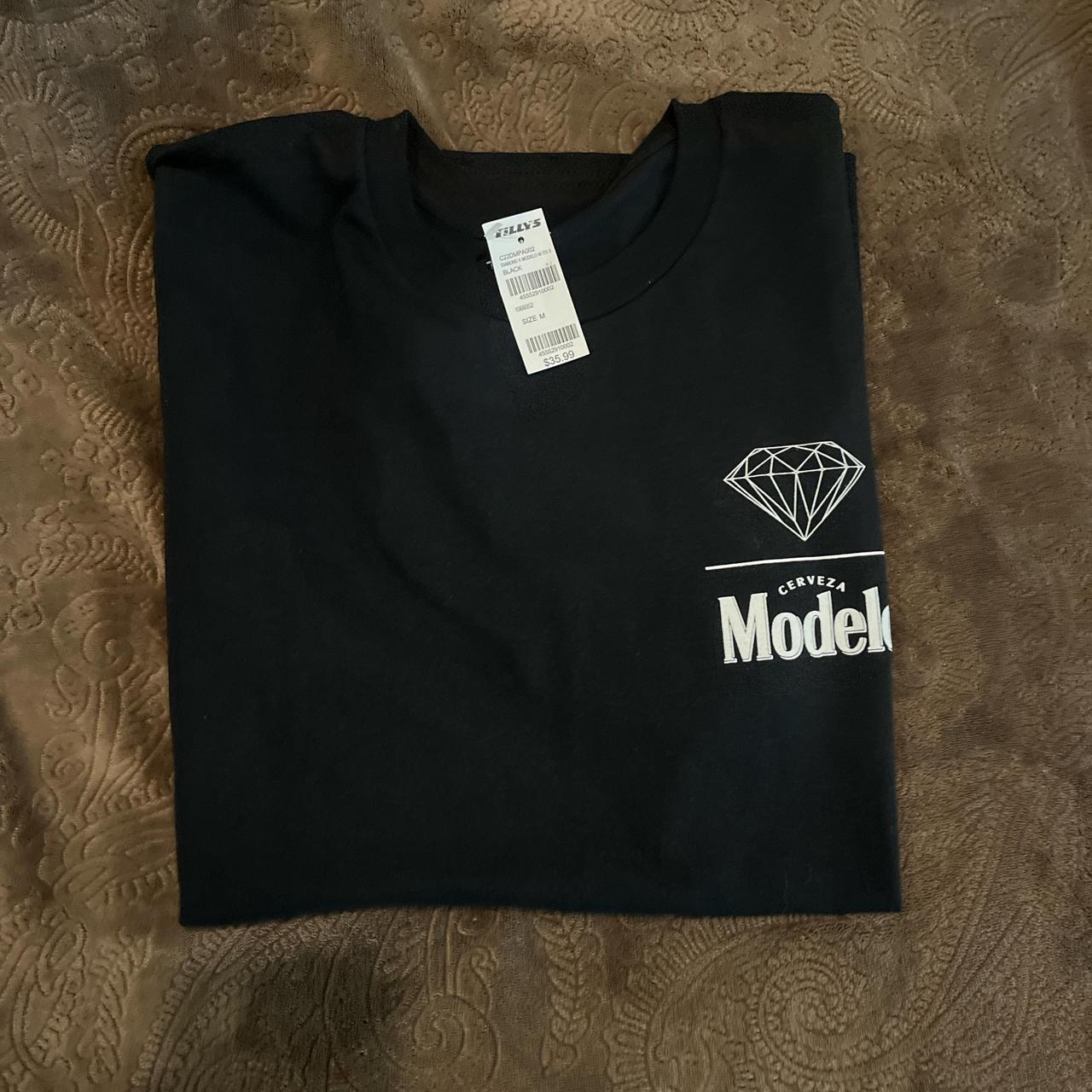 New with tags modelo x diamond teeshirt Retail :$35... - Depop