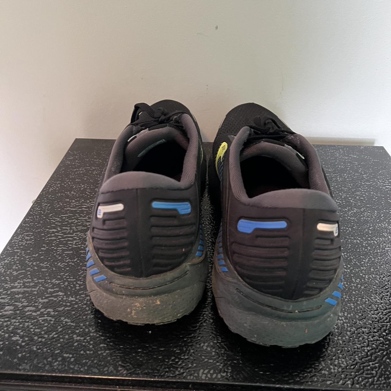 Brooks adrenaline CTS 22 men’s running shoes size 15 - Depop