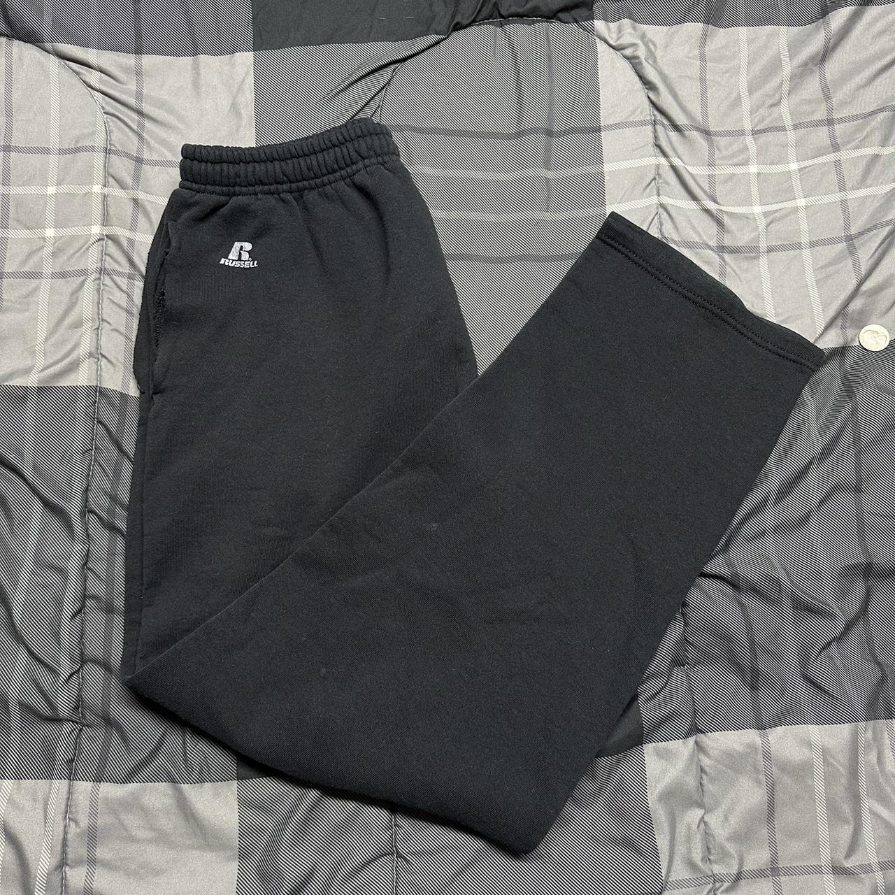 Y2K Russel sweats, super clean no rips no... - Depop