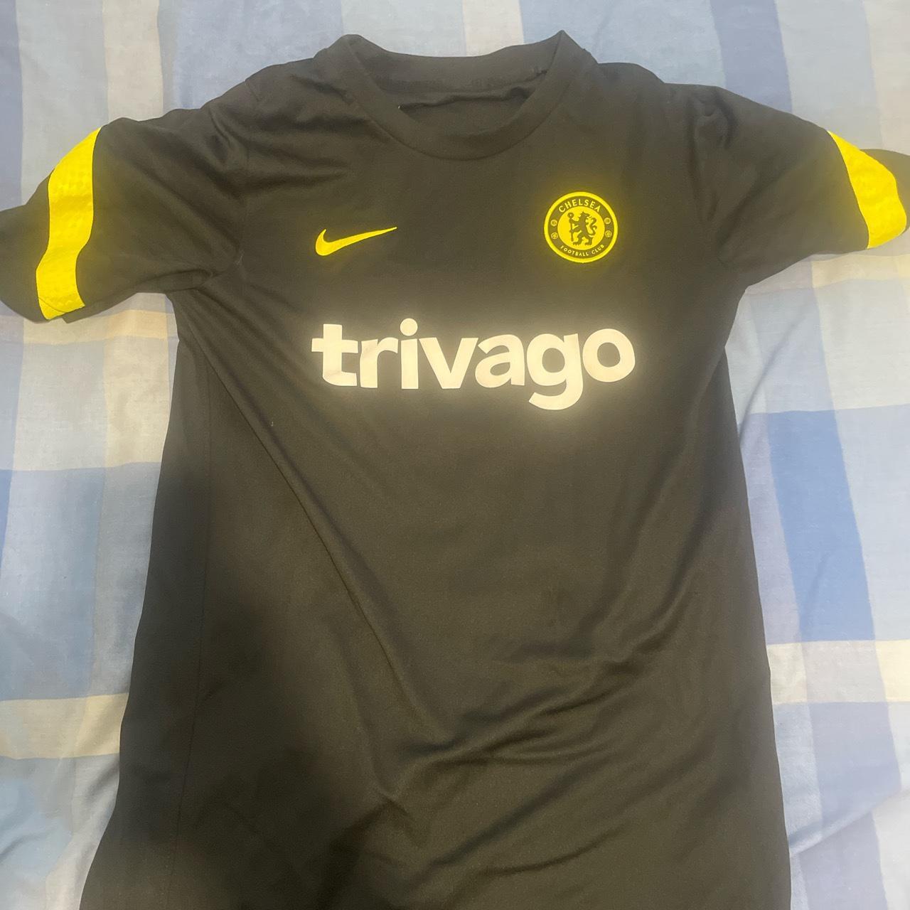 Black Nike Chelsea training top good condition worn... - Depop