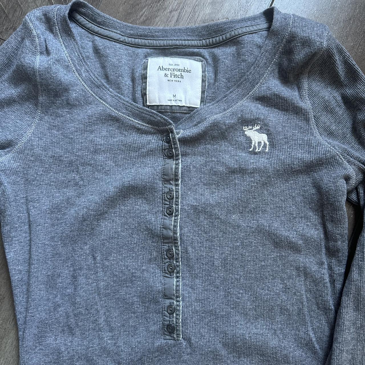 Vintage 2000’s abercrombie and fitch long sleeve... - Depop