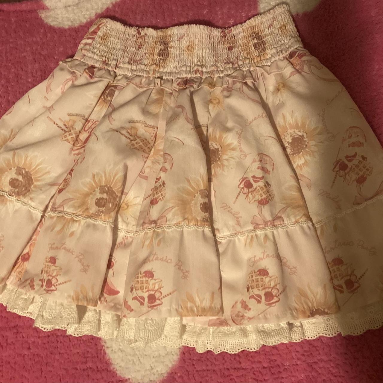 Liz Lisa Parfait and Sunflower Pastel Pink... - Depop