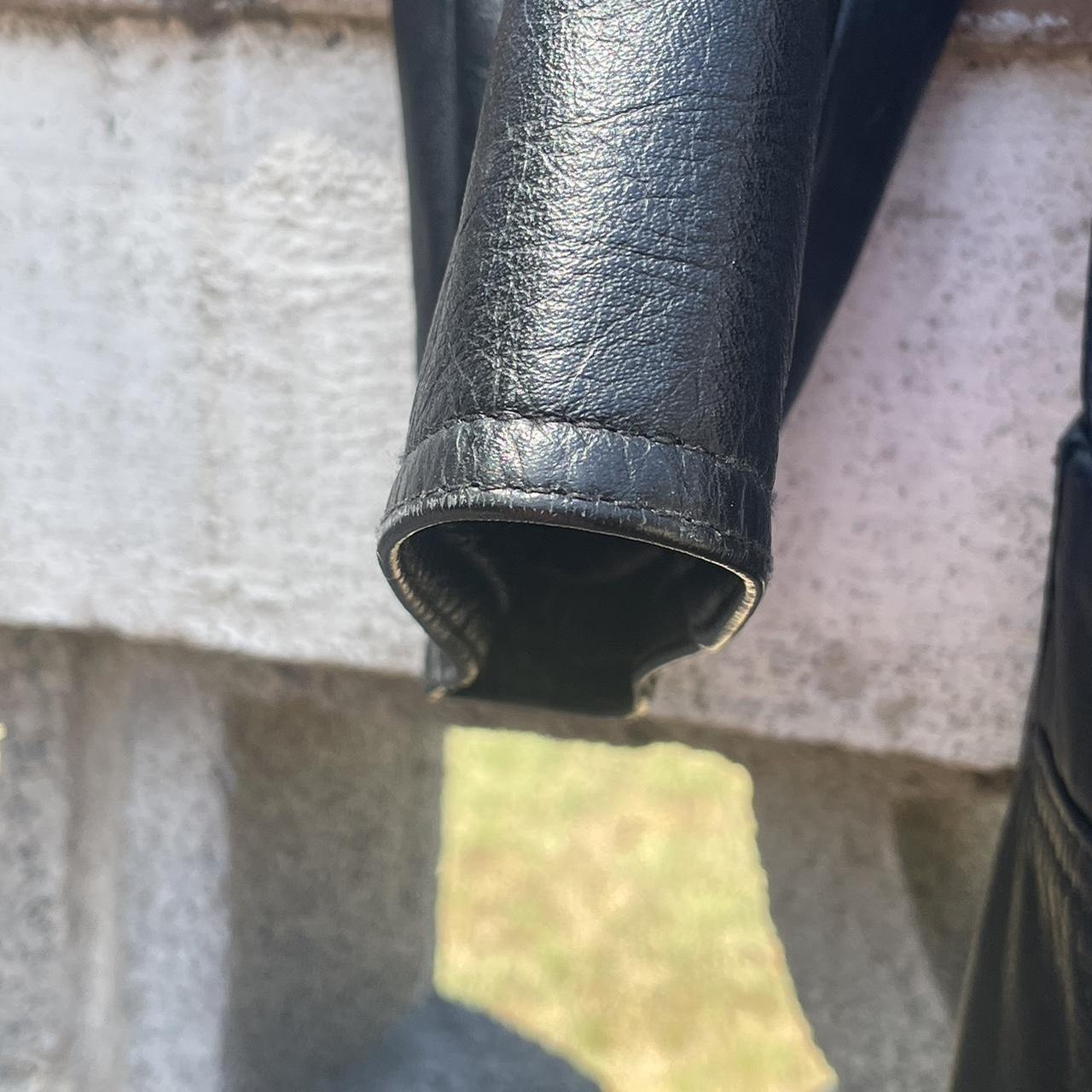 Laura Jefferies leather trench coat 100%... - Depop