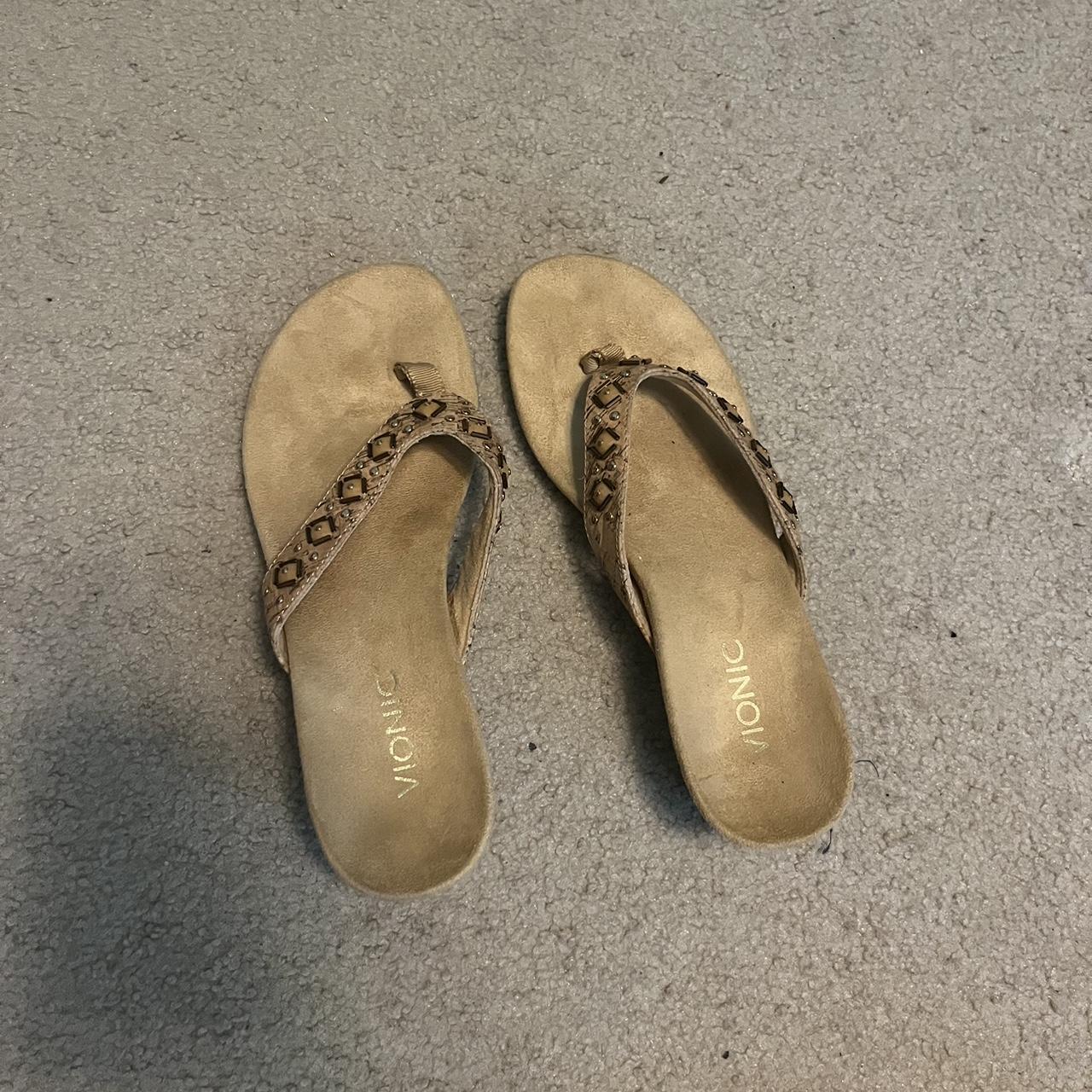 Vionic tan women’s dress shoes #dressshoes #shoes... - Depop