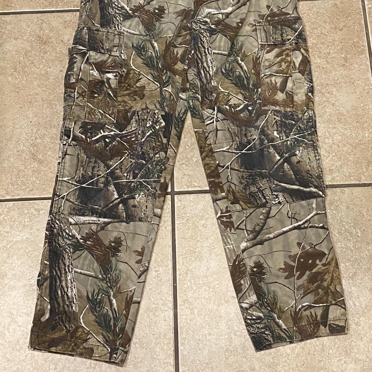 realtree camo pants 34x32 - Depop