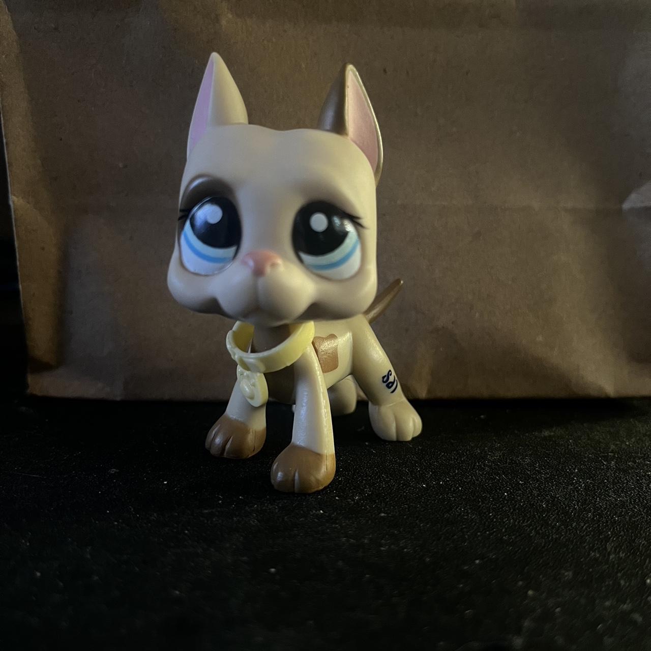 LPS Great Dane comes with accessory - Depop