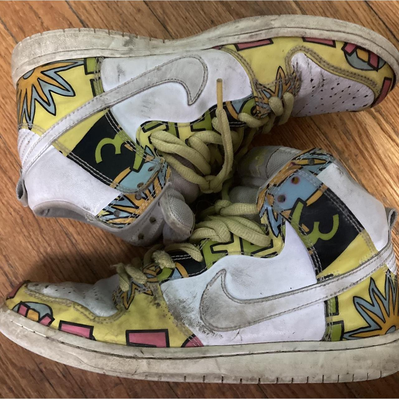 De la soul Nike sb dunk 2016 release These sell for... - Depop