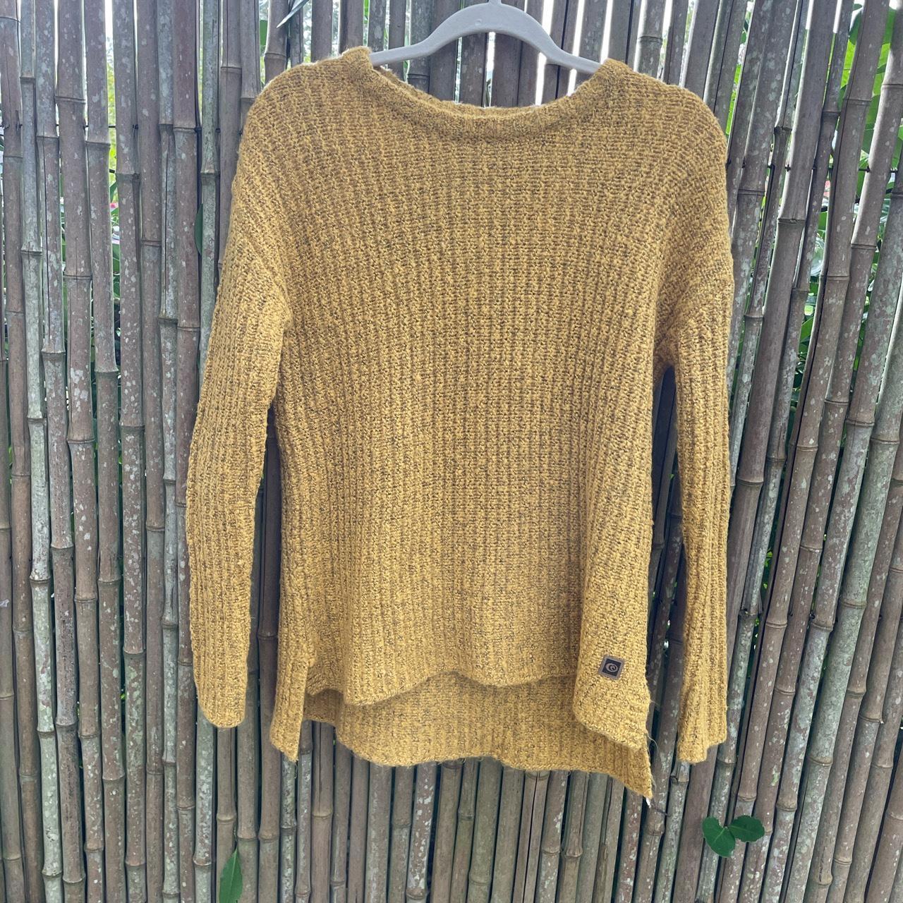 Super cute Rip Curl sweater size xs - Depop