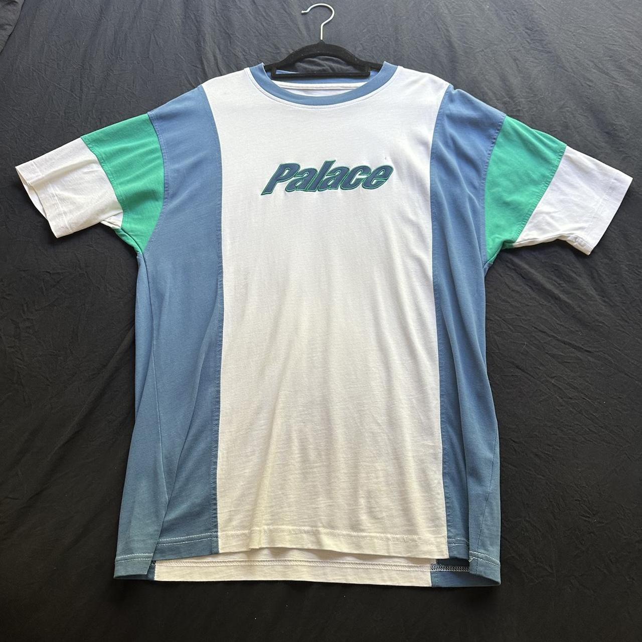 Palace Tee - Depop