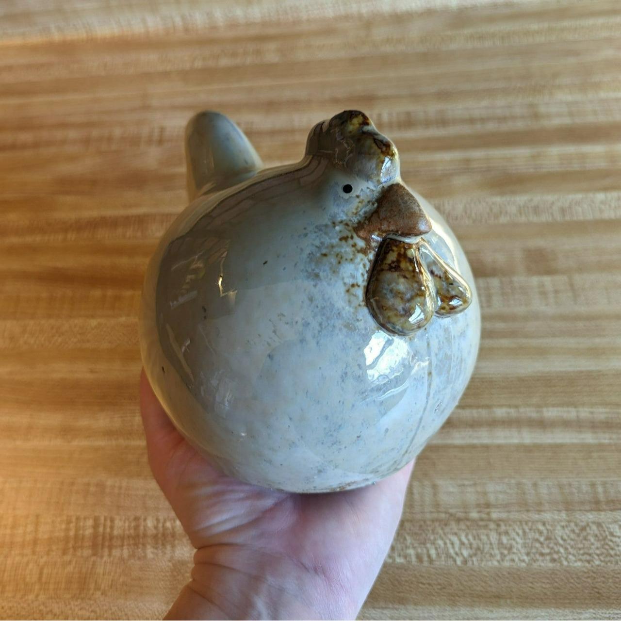 Beautiful and rotund glazed ceramic chicken /... - Depop