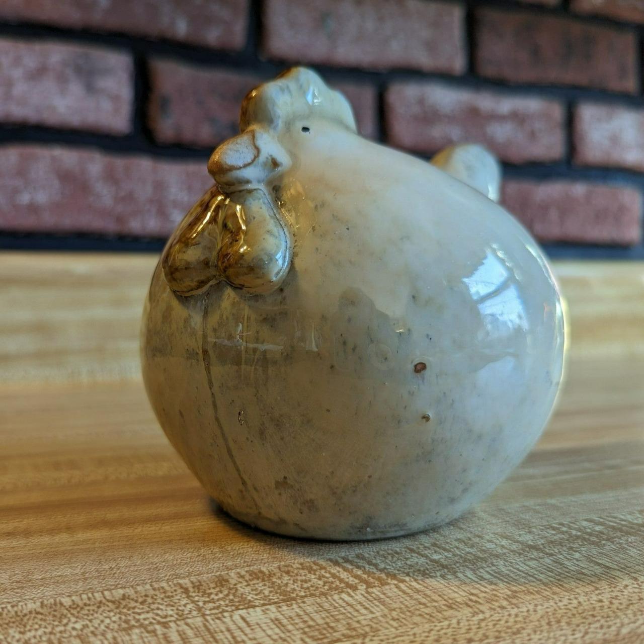 Beautiful and rotund glazed ceramic chicken /... - Depop