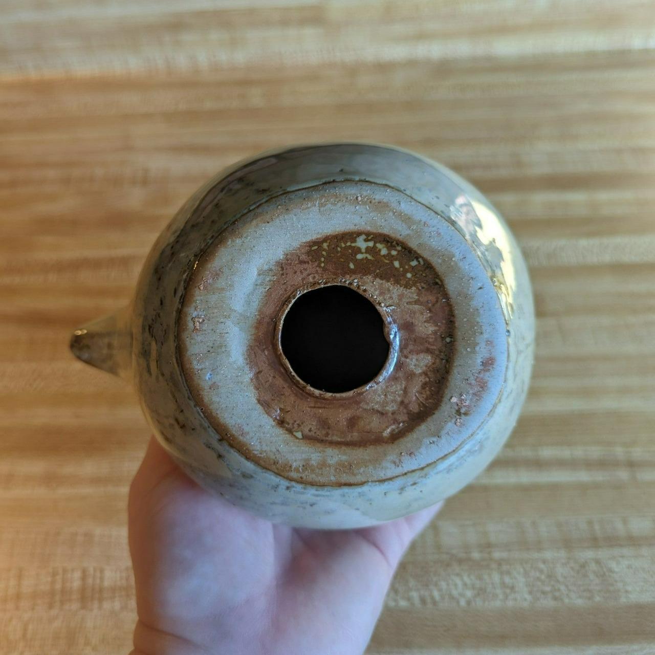 Beautiful and rotund glazed ceramic chicken /... - Depop