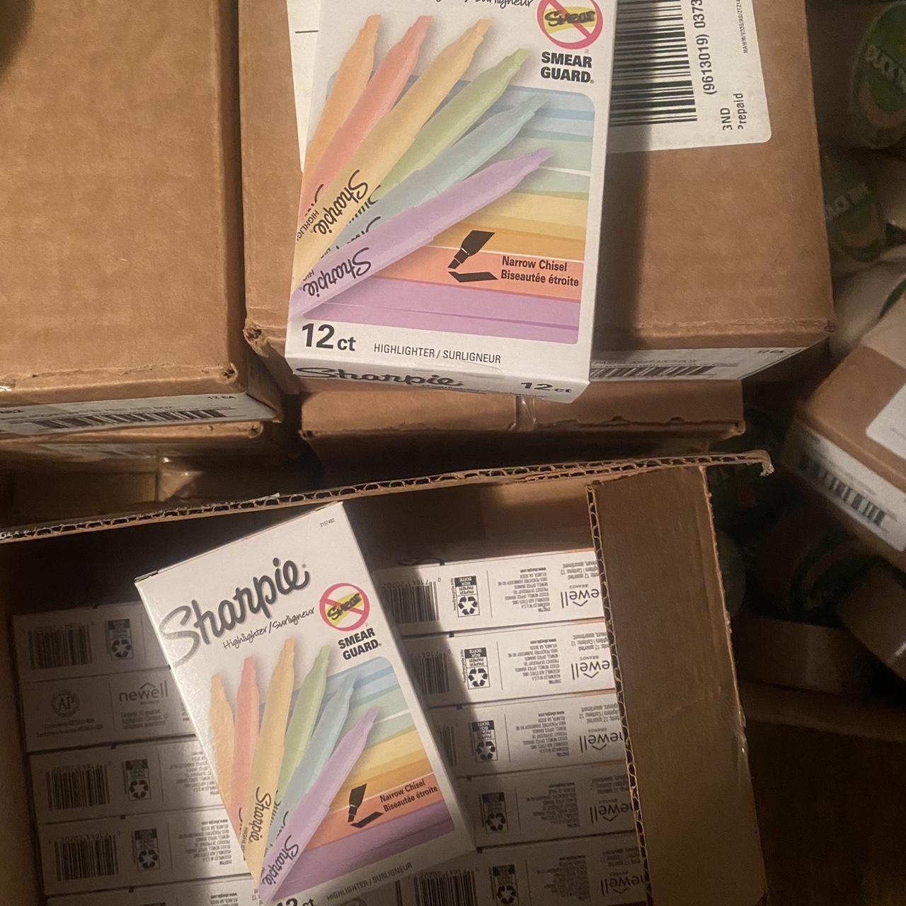 Sharpie Pastel Color Highlighters 12 units per box... - Depop