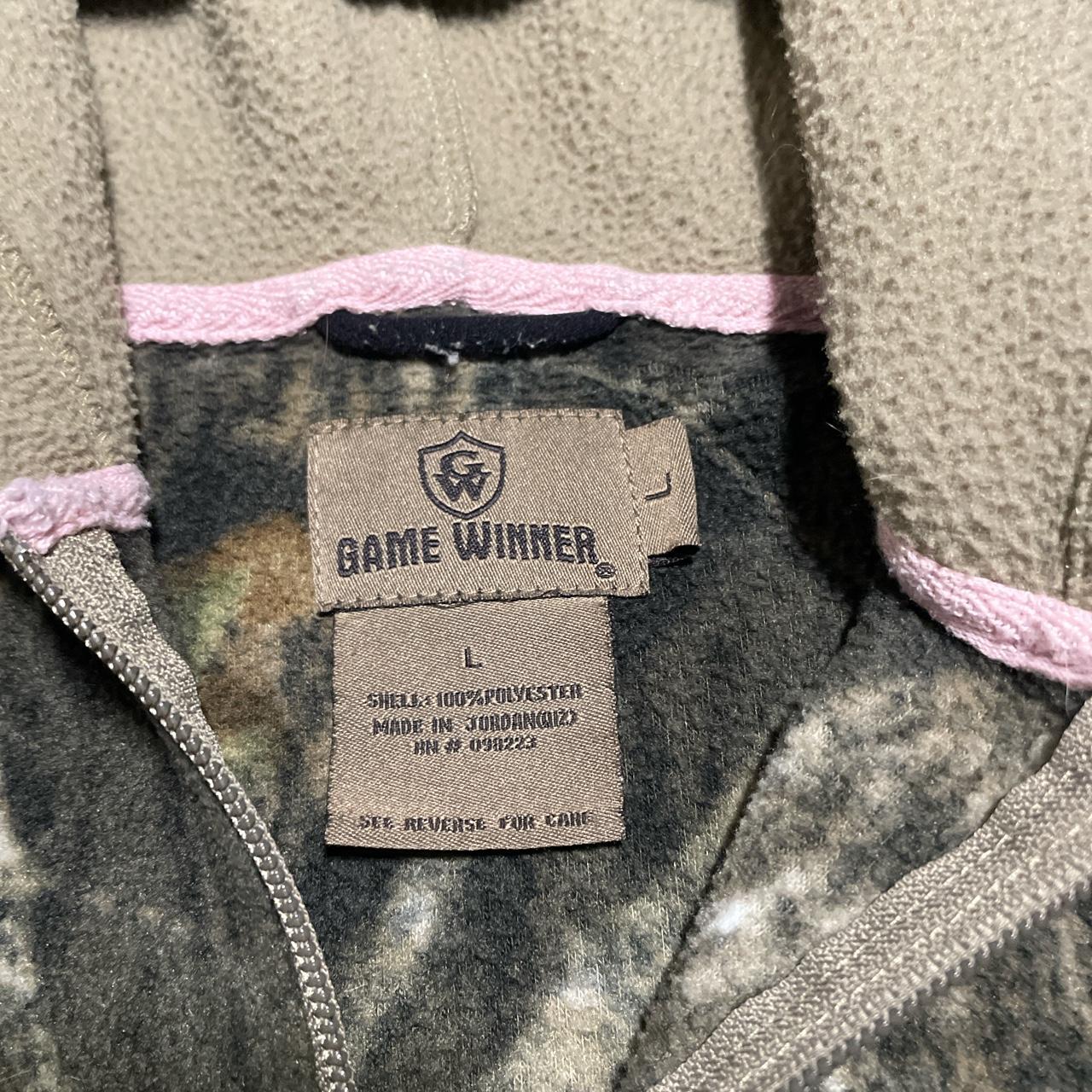 Women’s Game Winner Fleece Sweater SIZE L Minor rip... - Depop