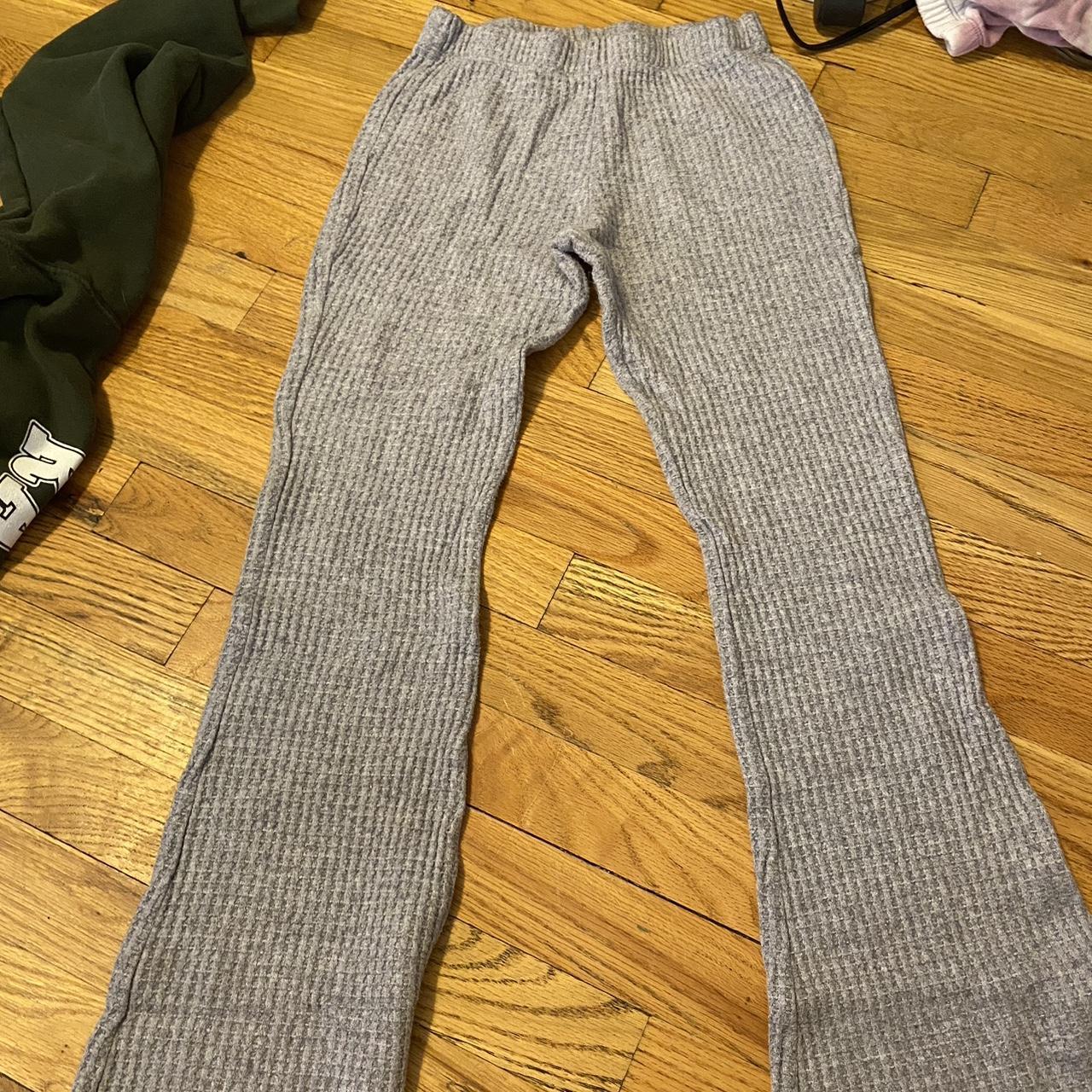 XS grey garage waffle knit flare pants - Depop