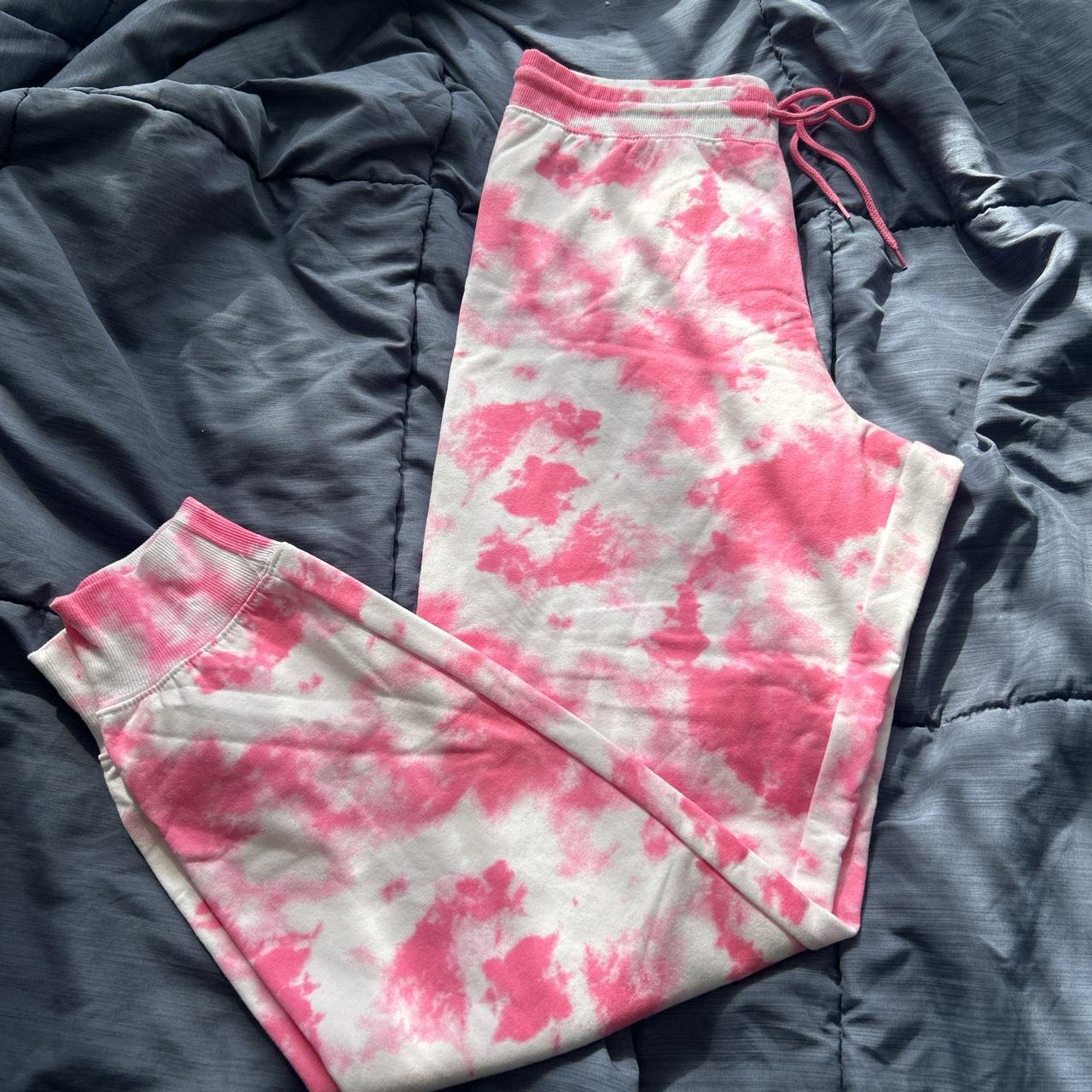 Nickelodeon: SpongeBob SquarePants Sweatpants... - Depop