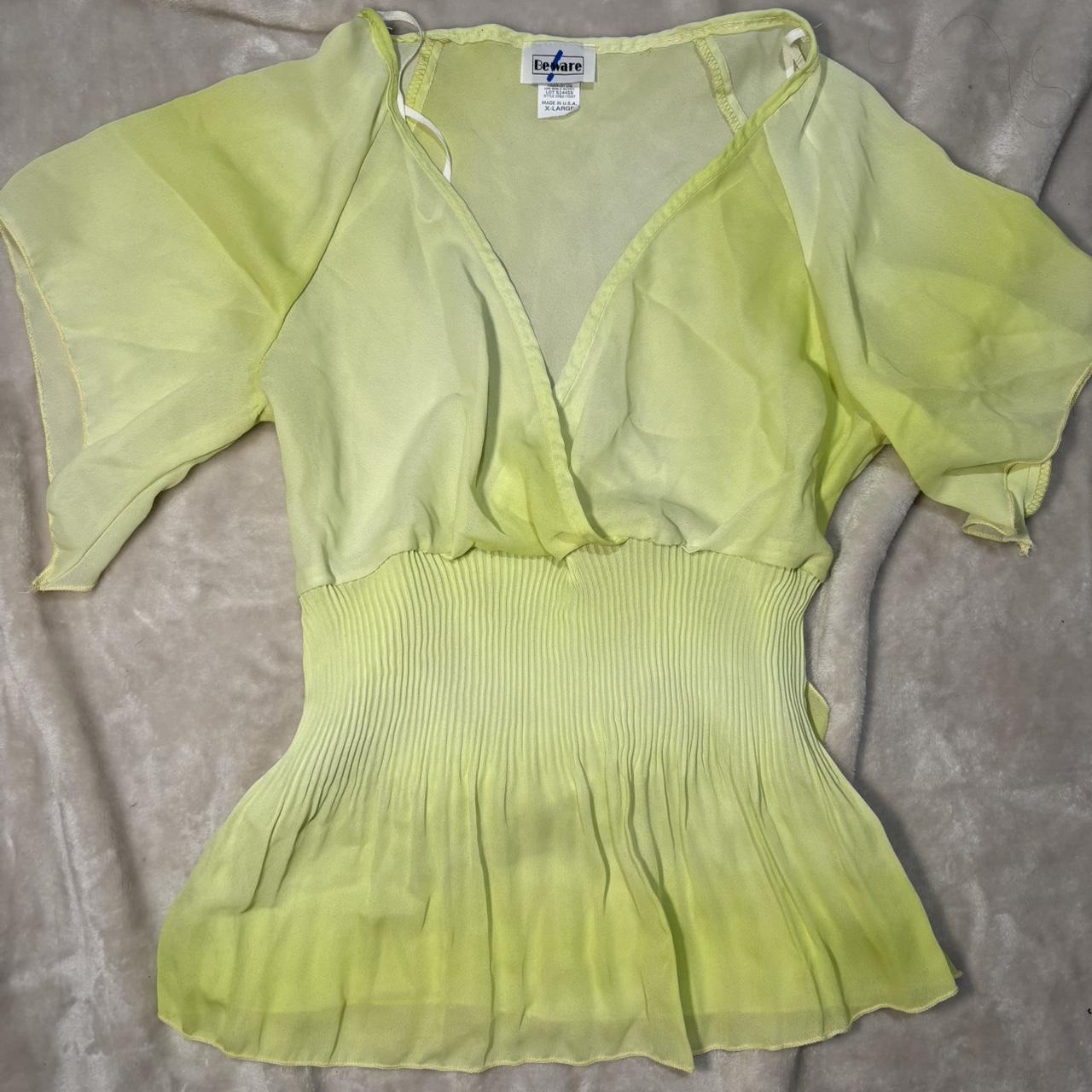 Cute green and yellow mesh top from the Beware... - Depop